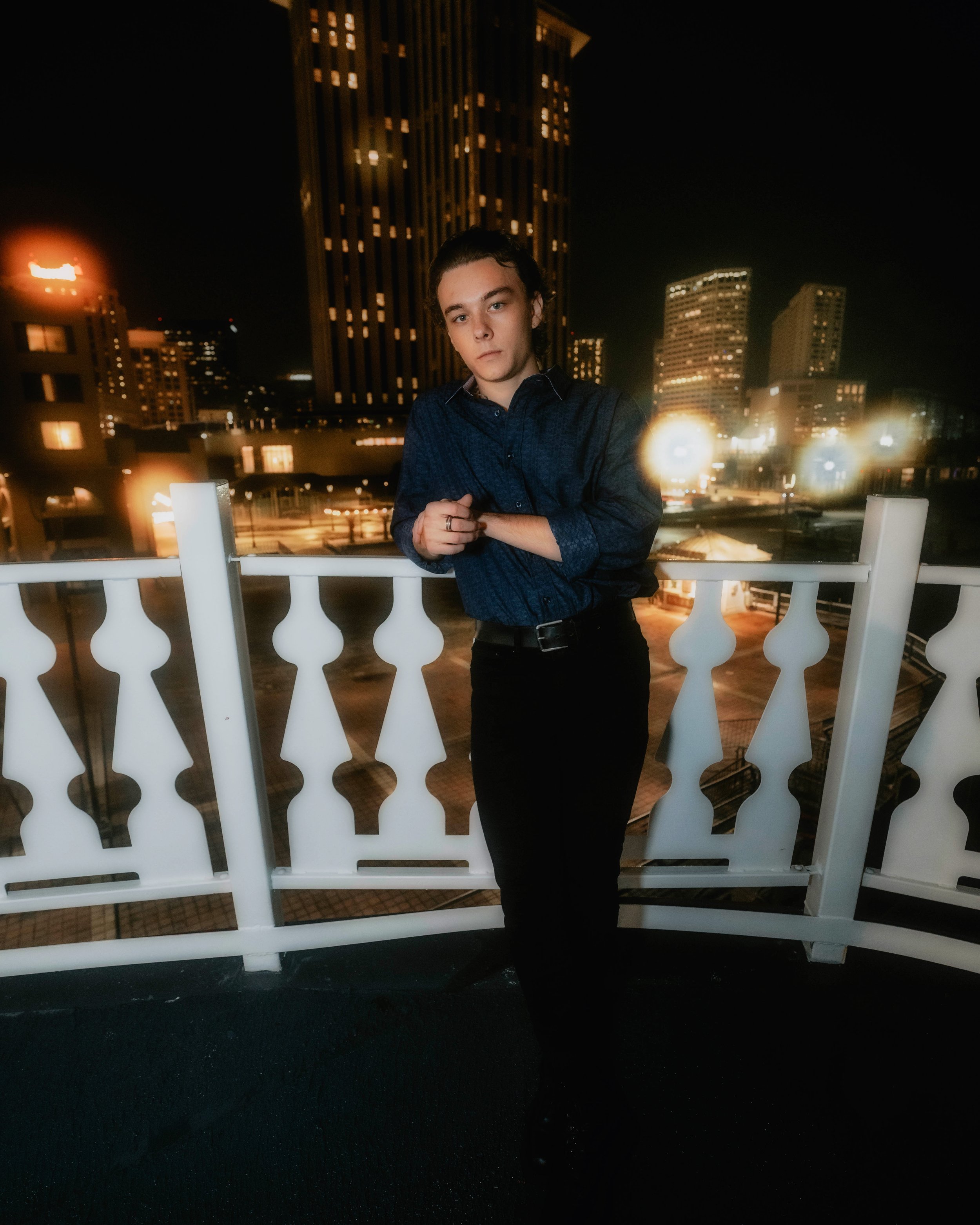 BIO — LVVRS Official Site