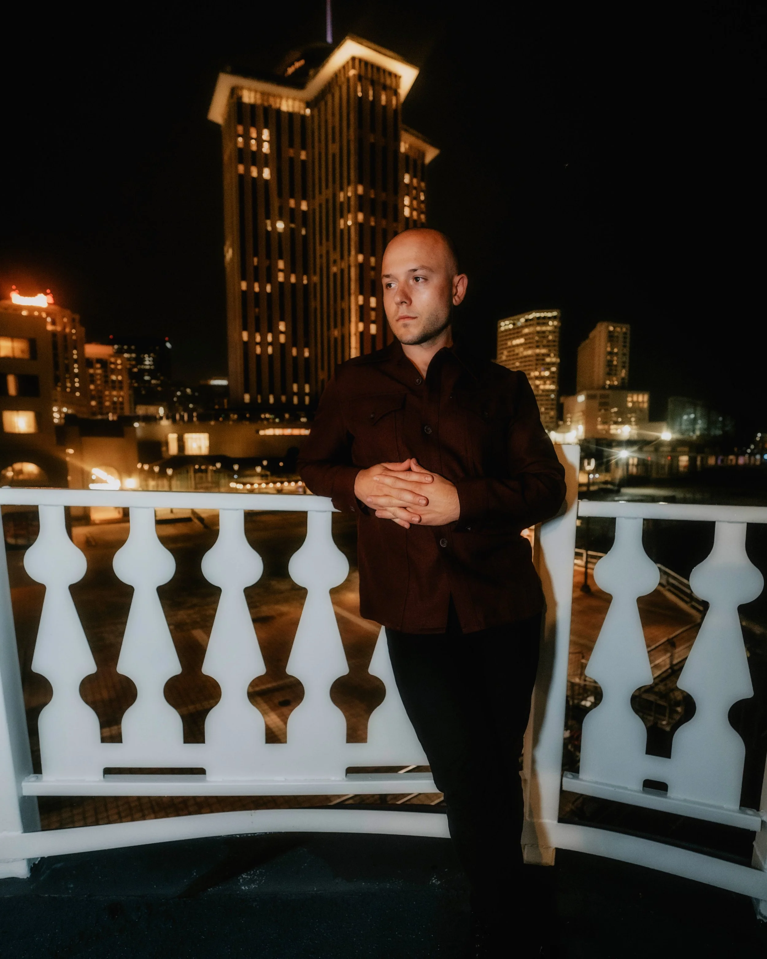 BIO — LVVRS Official Site