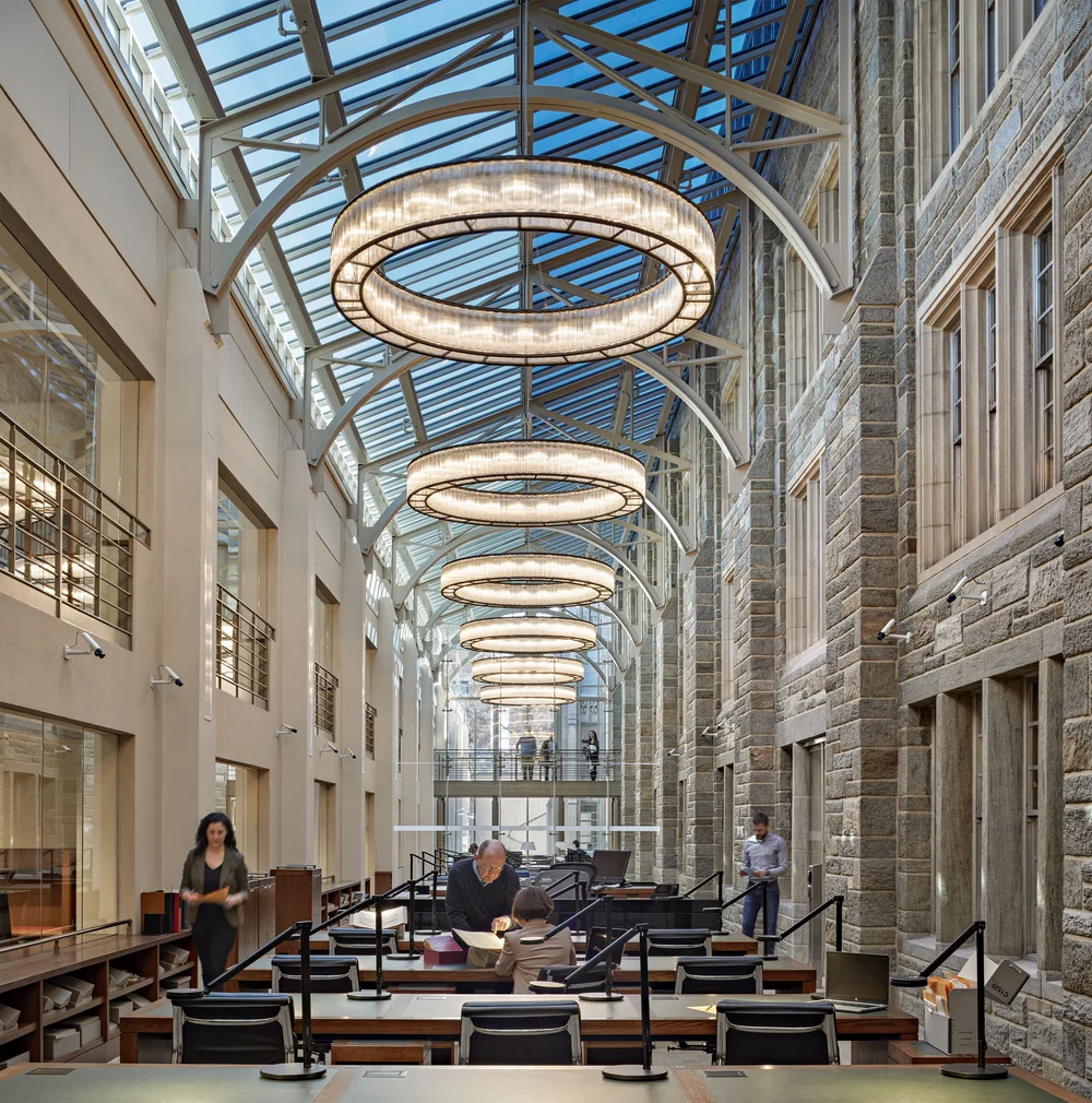 Inside Princeton Dorms The Entrance Of Holder Hall On The Campus Of