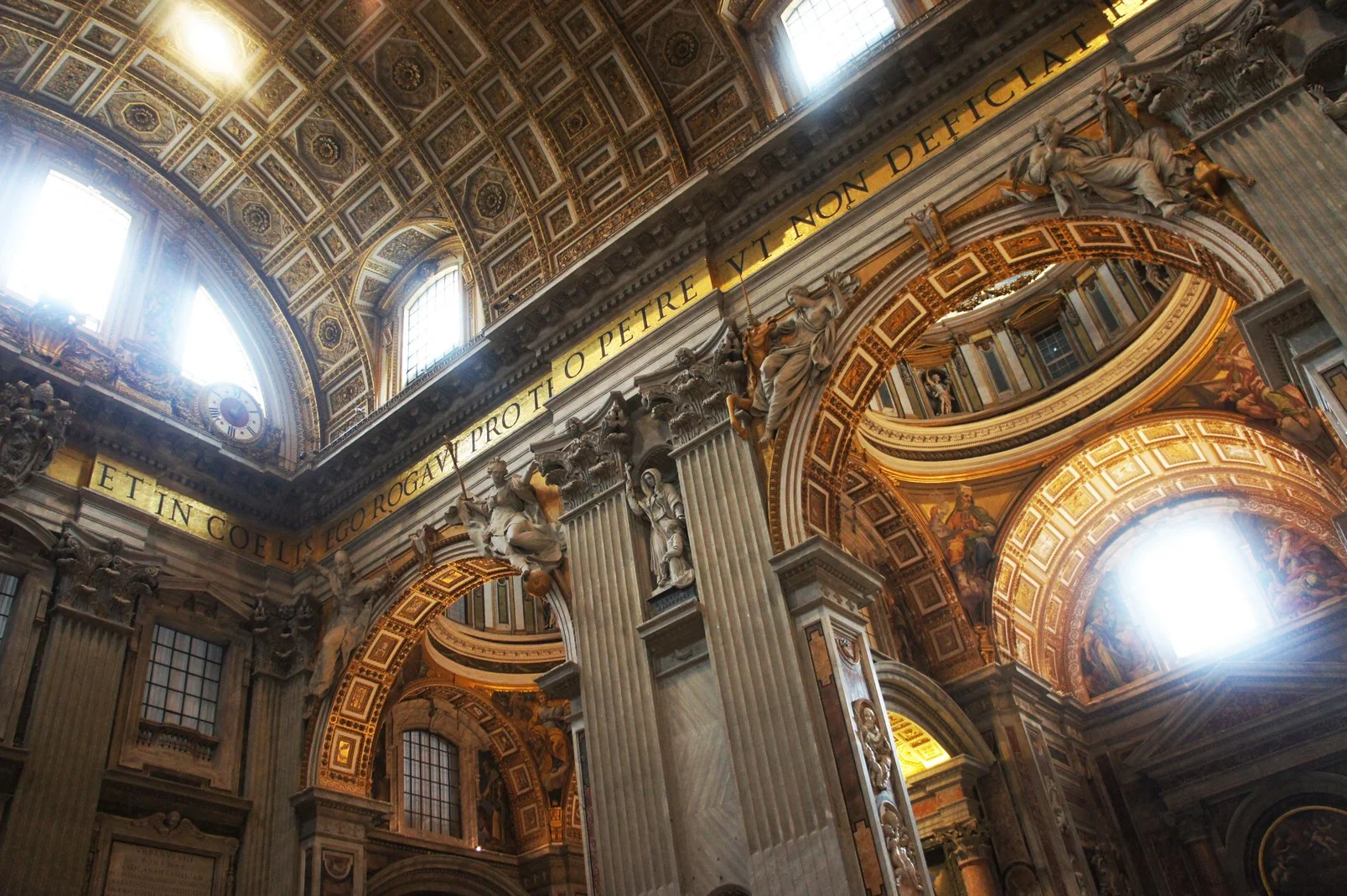 The Story Behind The Architecture and Construction of St. Peter's ...