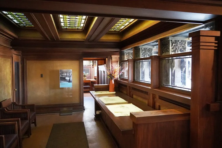 The Story of Frank Lloyd Wright's Oak Park Home and Studio — ROST ...