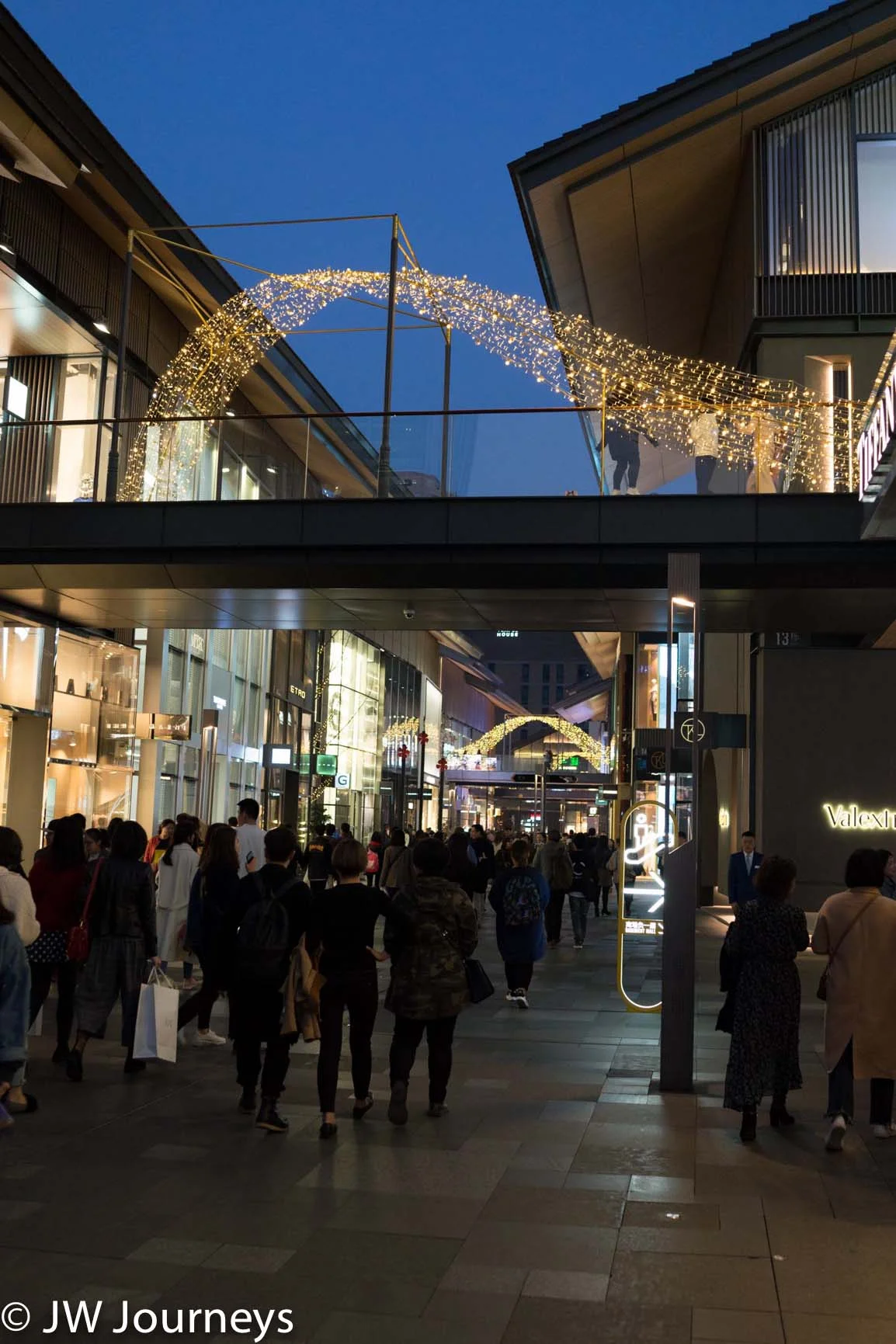 Taikoo li Chengdu, modern take on Tang architecture — JW Journeys