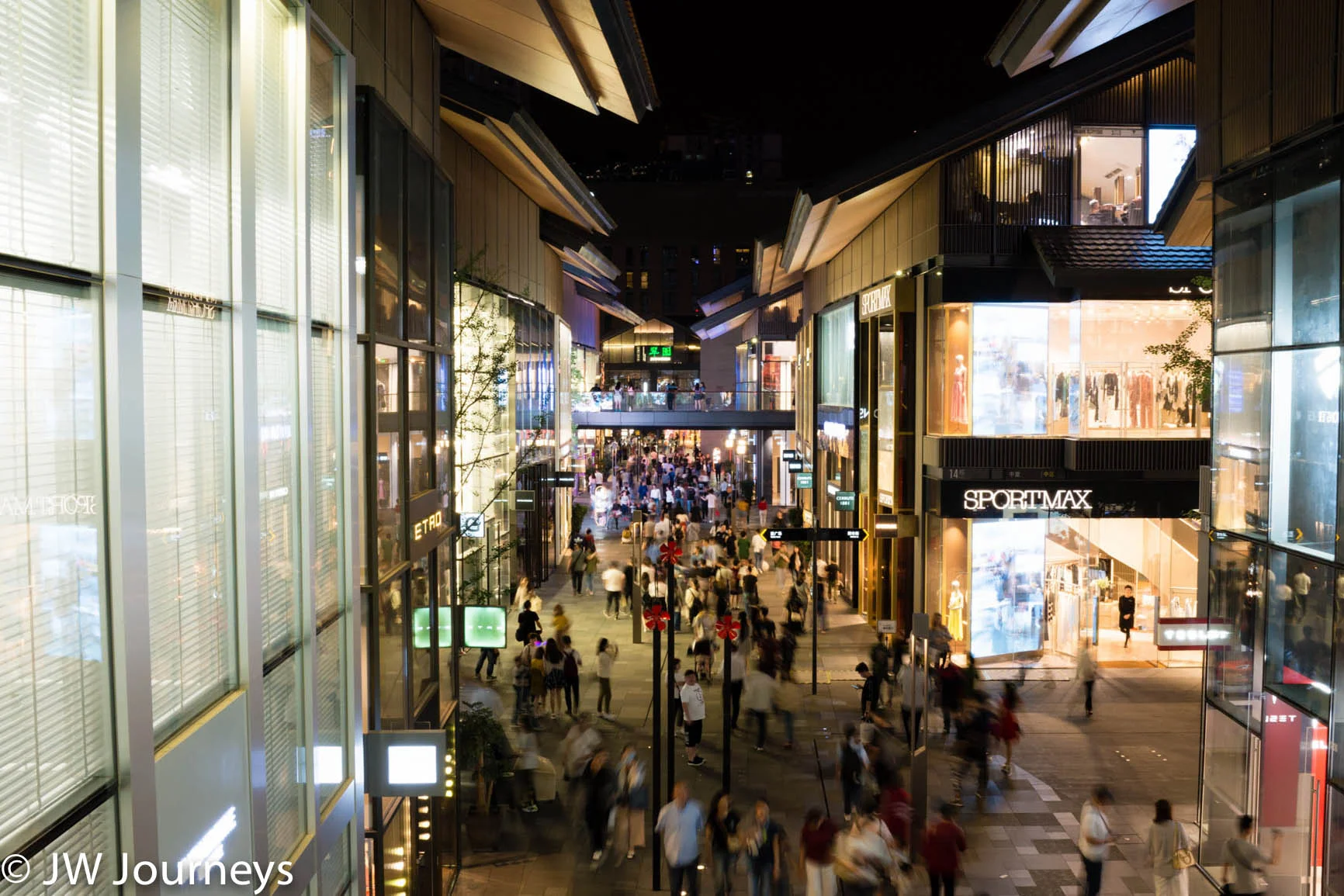 Taikoo li Chengdu, modern take on Tang architecture — JW Journeys