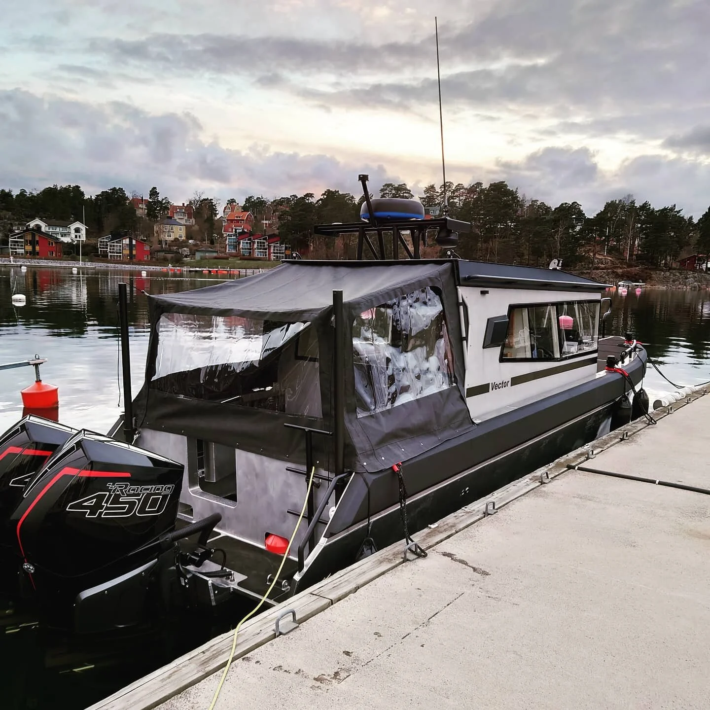 News — Vector ProBoat