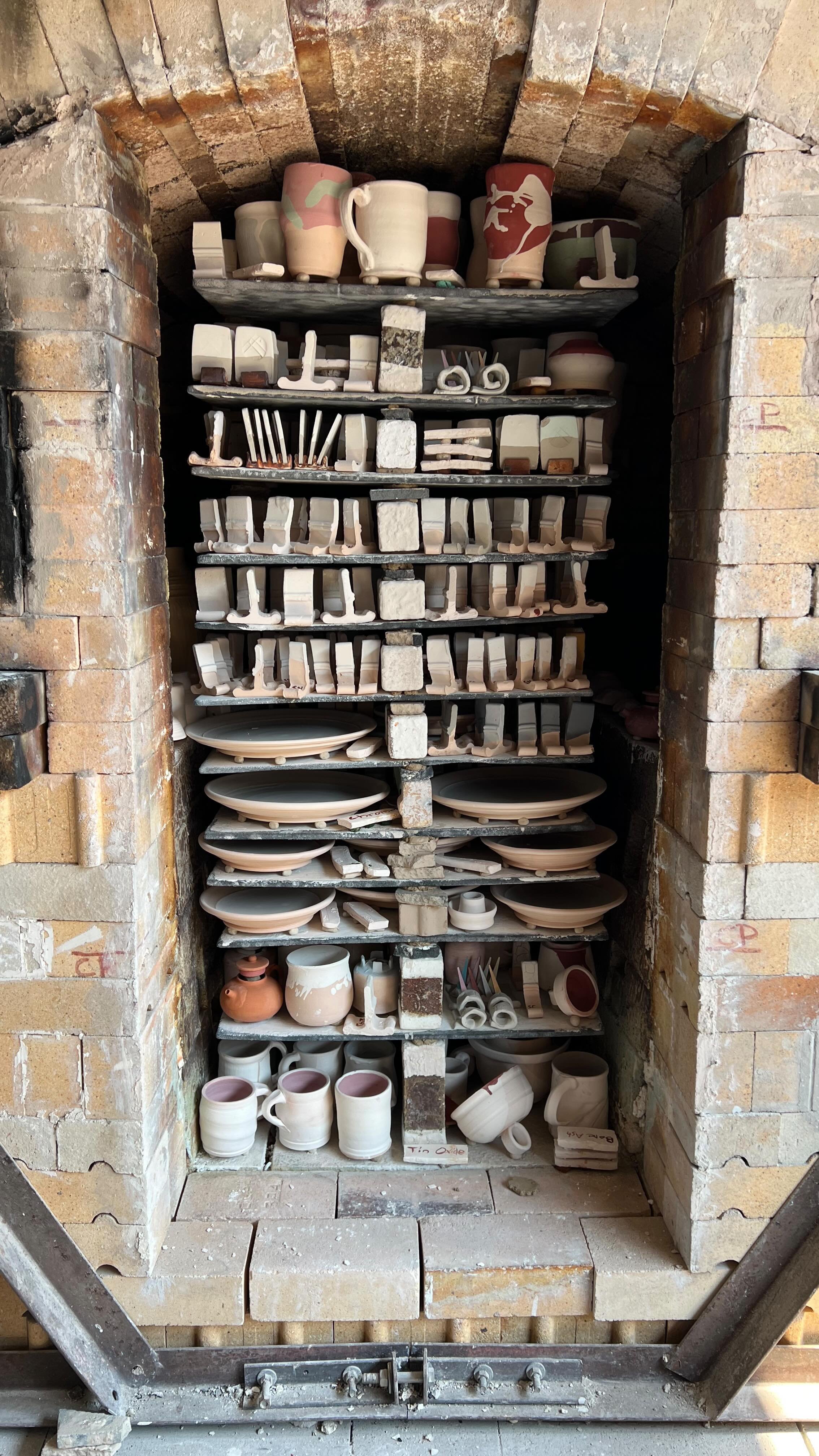 A ceramics blog all about clay, glazes and pots. From the technical to ...