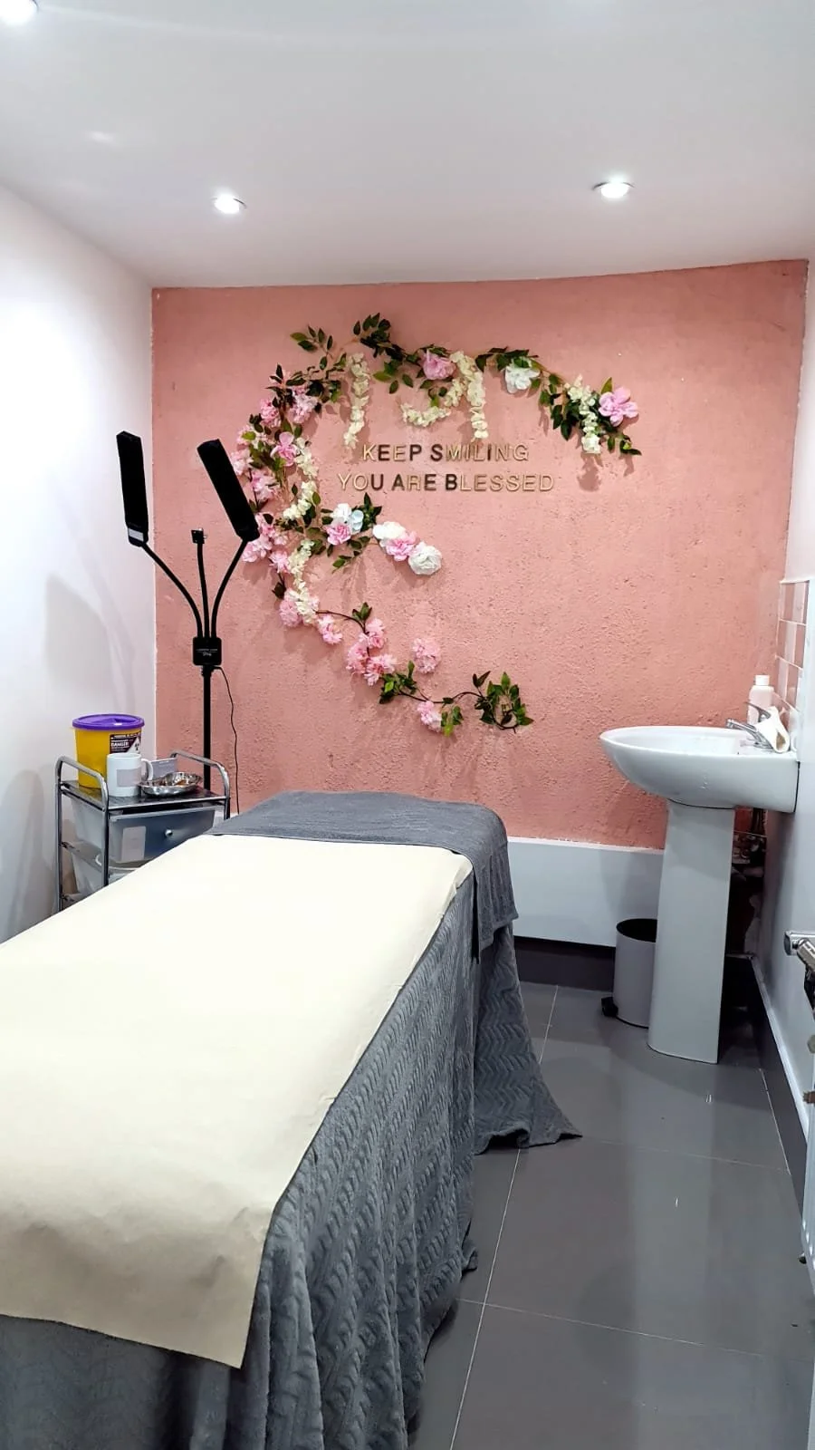 Home — R.C Hair & Beauty Parlour | Hair, Beauty & Aesthetics Parlour
