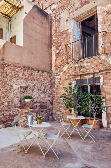 Brownstone Restoration Done Right: A Guide - AMN Restoration ...