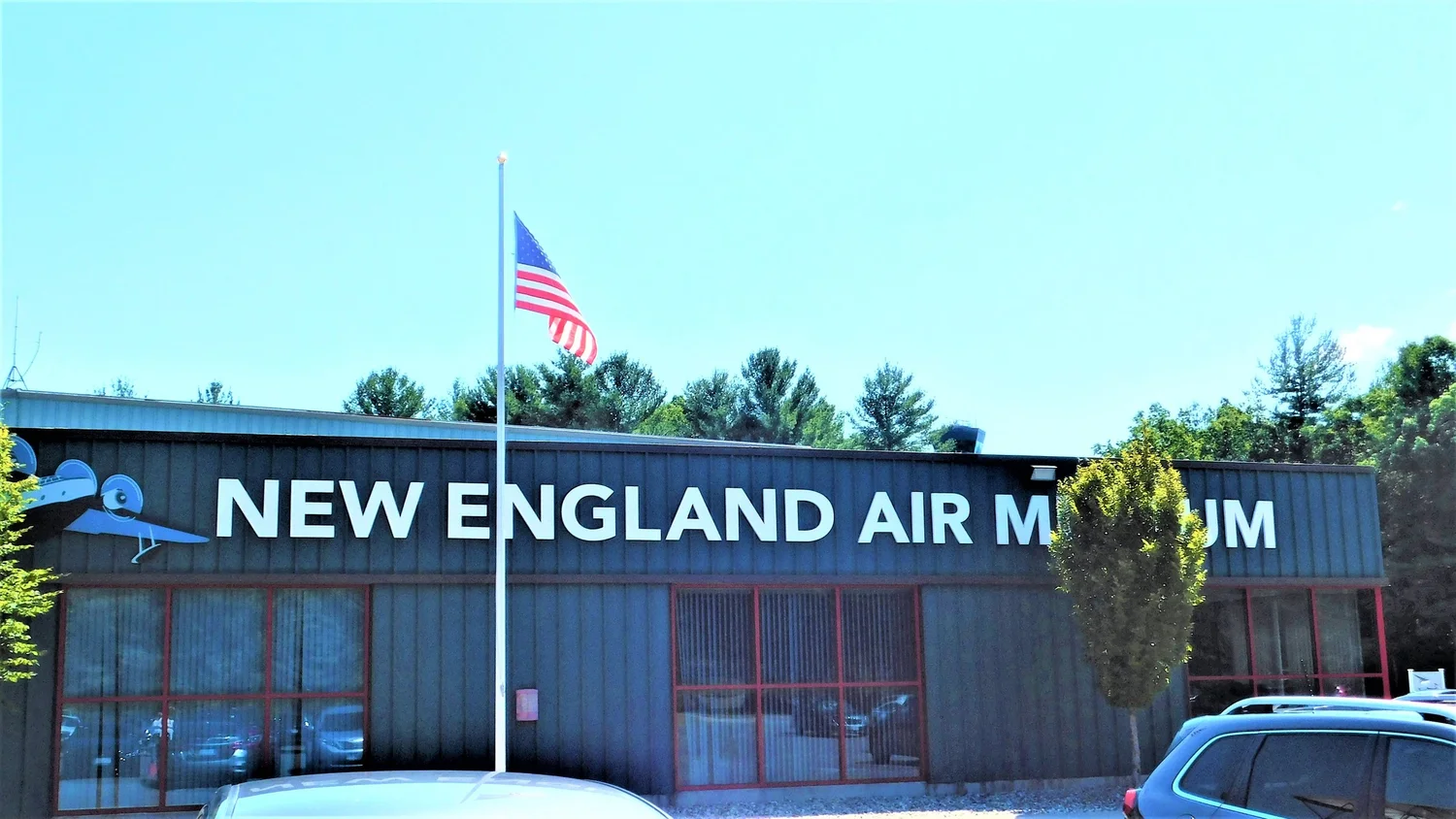 The New England Air Museum — AVIATION HISTORY MUSEUMS