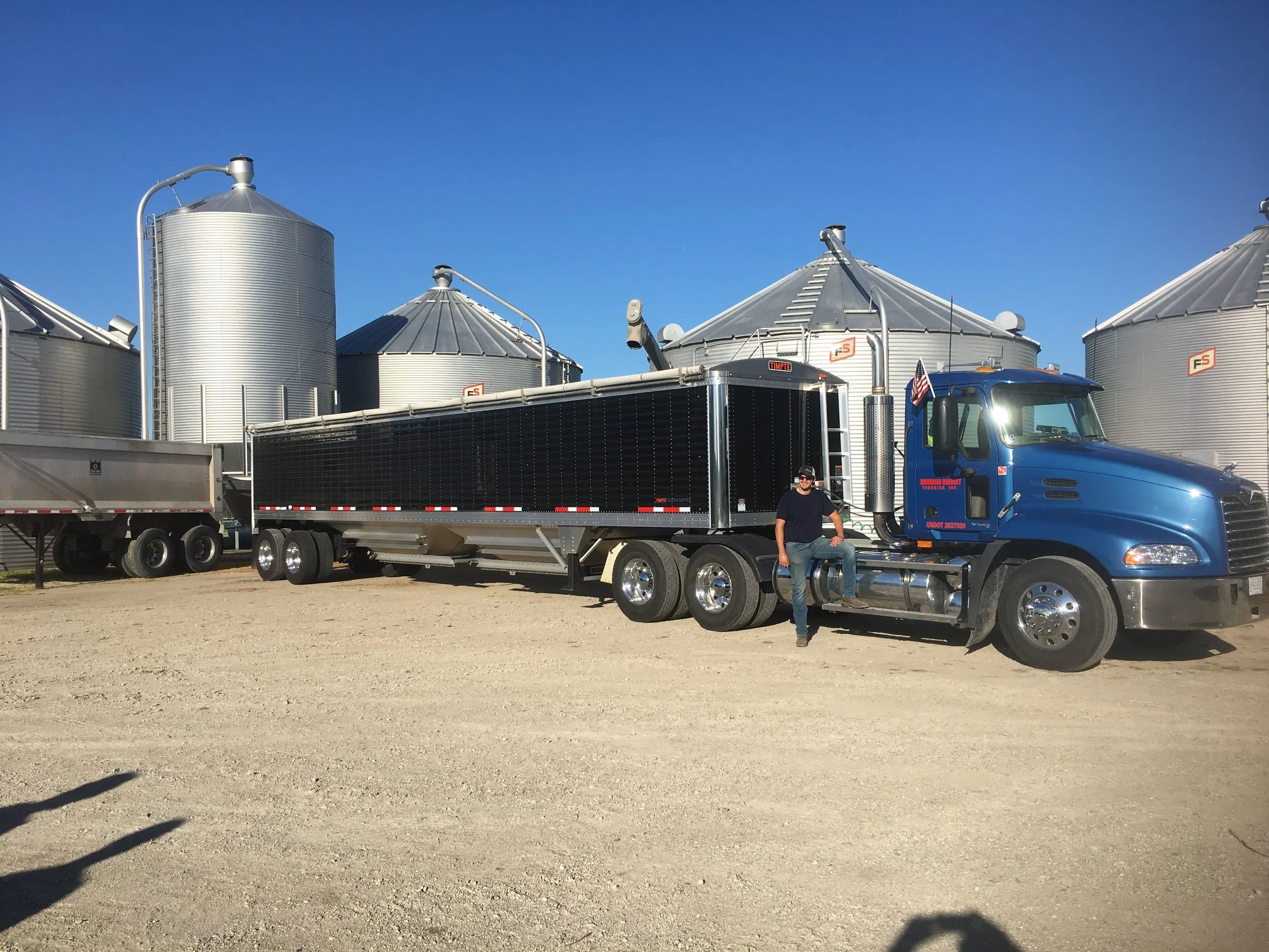 Howard Robert Trucking, Inc.