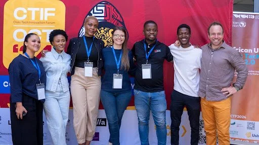 Navigating The Digital Divide: Challenges and Digital Skills Solutions ...