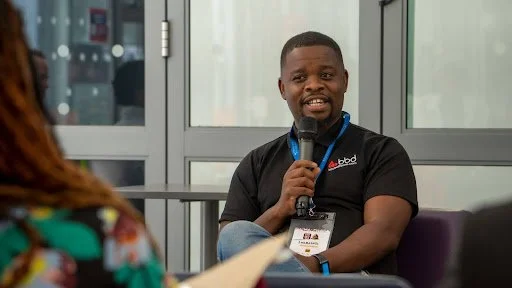 Navigating The Digital Divide: Challenges and Digital Skills Solutions ...