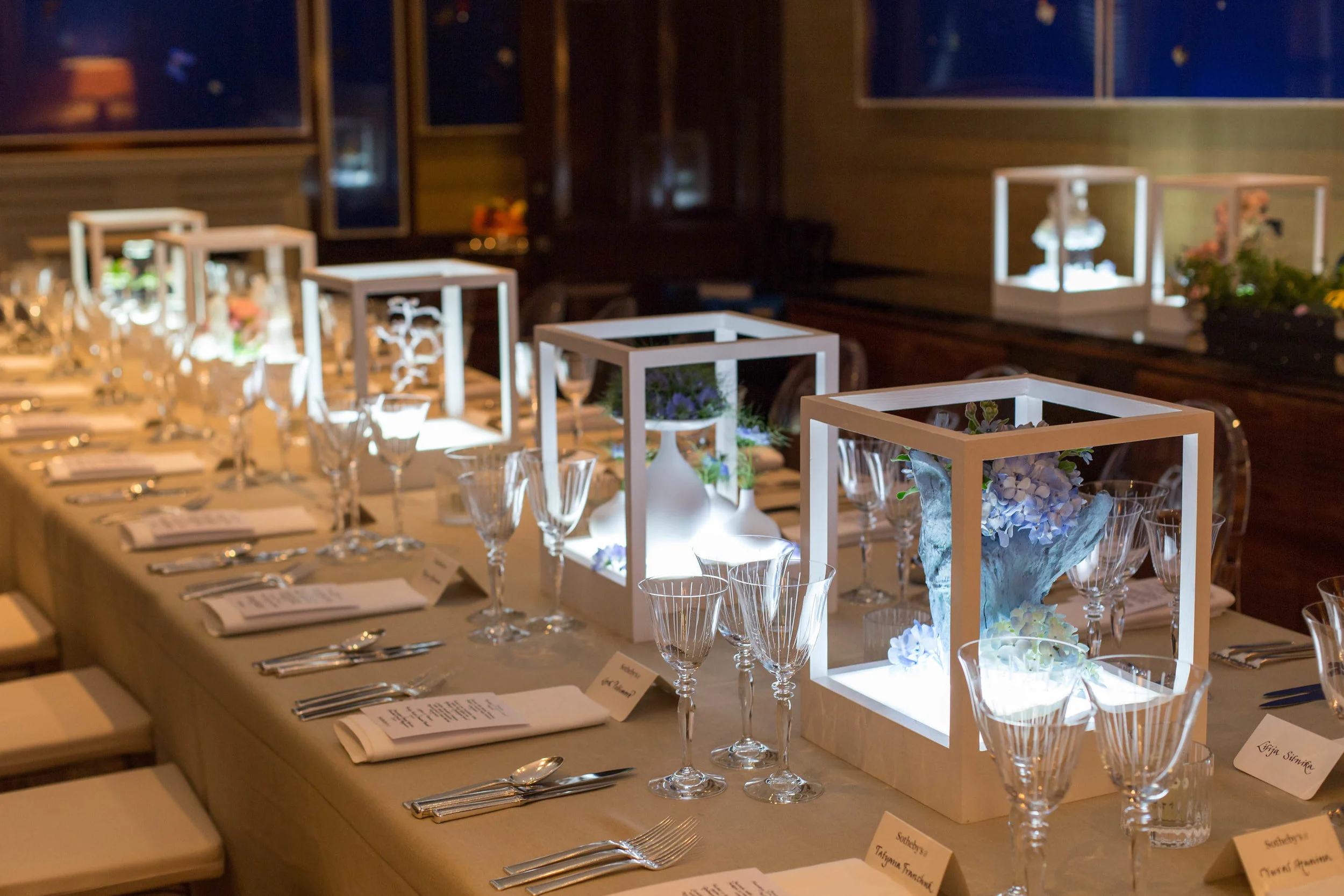 Event Styling: Sotheby’s Dinner — Veevers Carter Floral Design