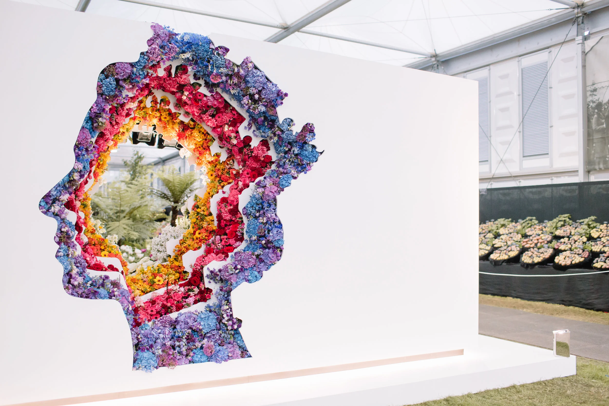 Aspirational Floral Designs From Veevers Carter — Veevers Carter Floral ...