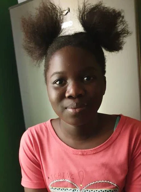 12-Year-Old Girl’s Journey to Support Her Family Could Have Been Tragic ...