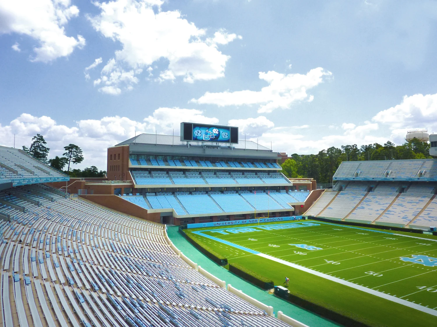 north carolina kenan stadium — BallParchitecture