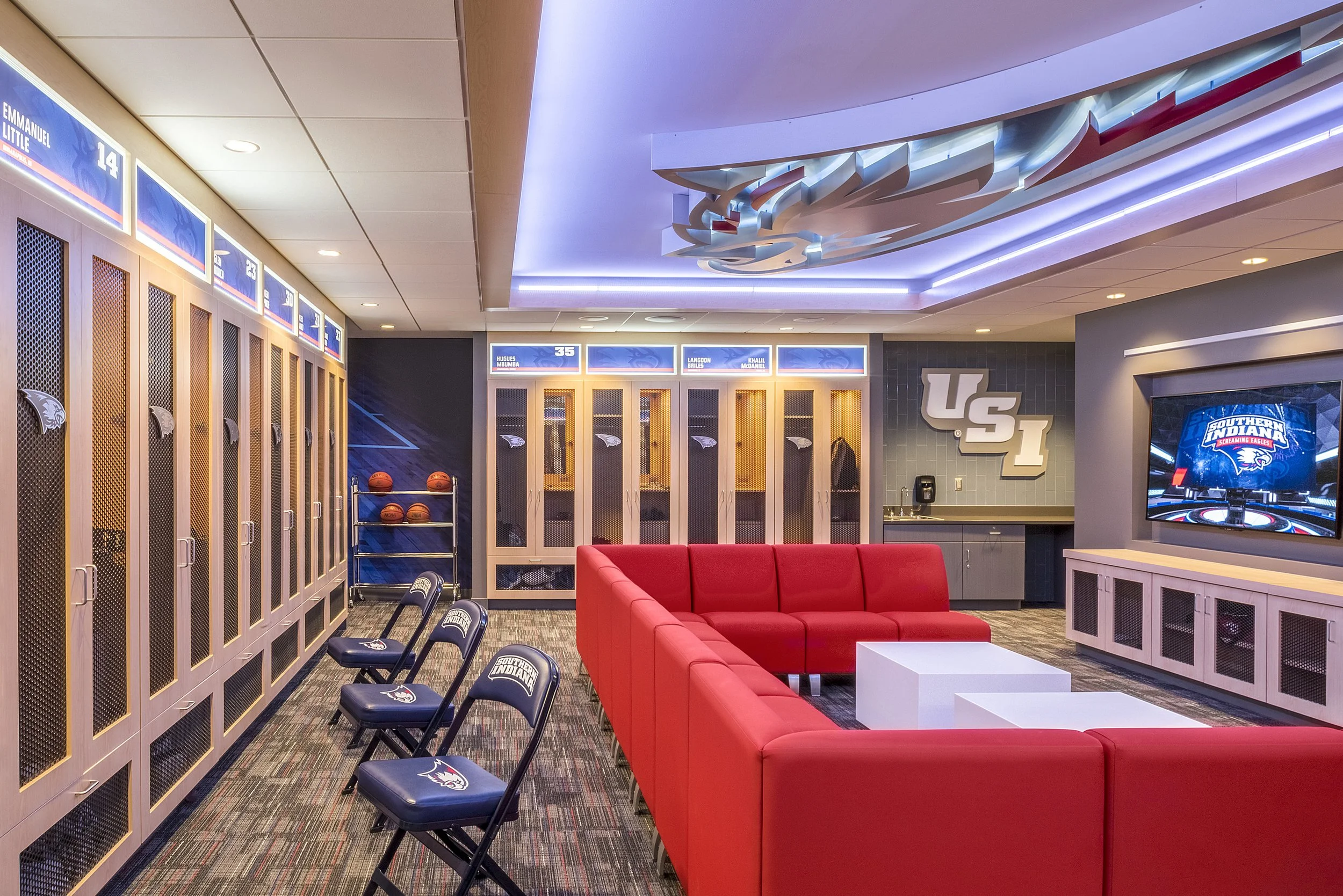 southern indiana university screaming eagles arena — BallParchitecture