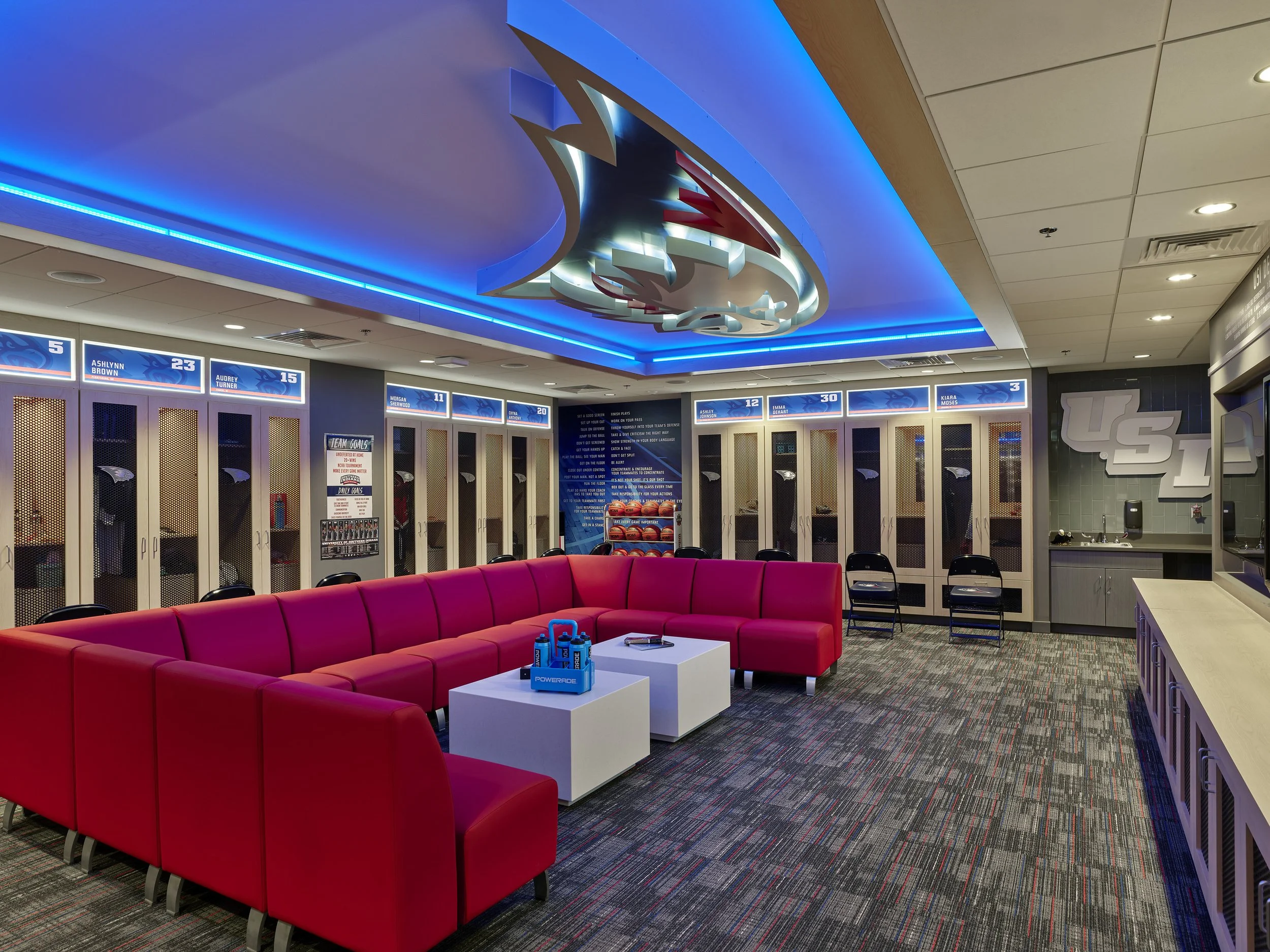 southern indiana university screaming eagles arena — BallParchitecture