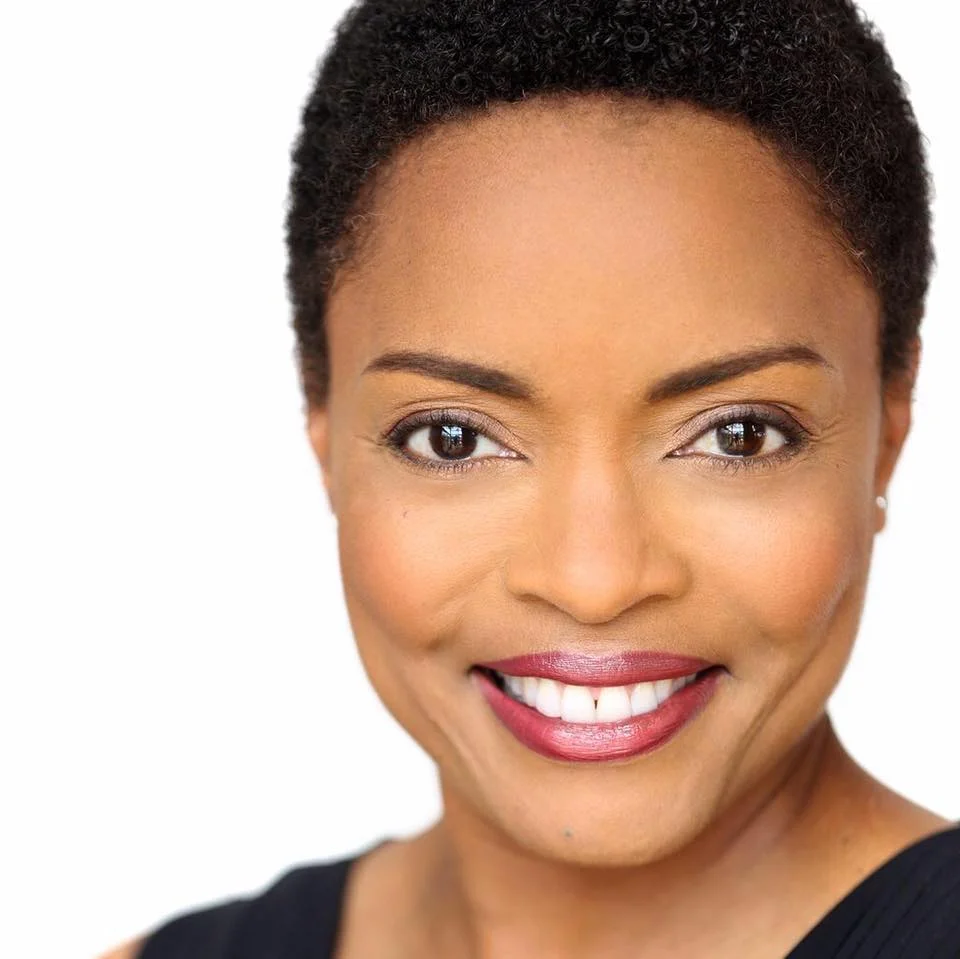 Bio — Maria Howell