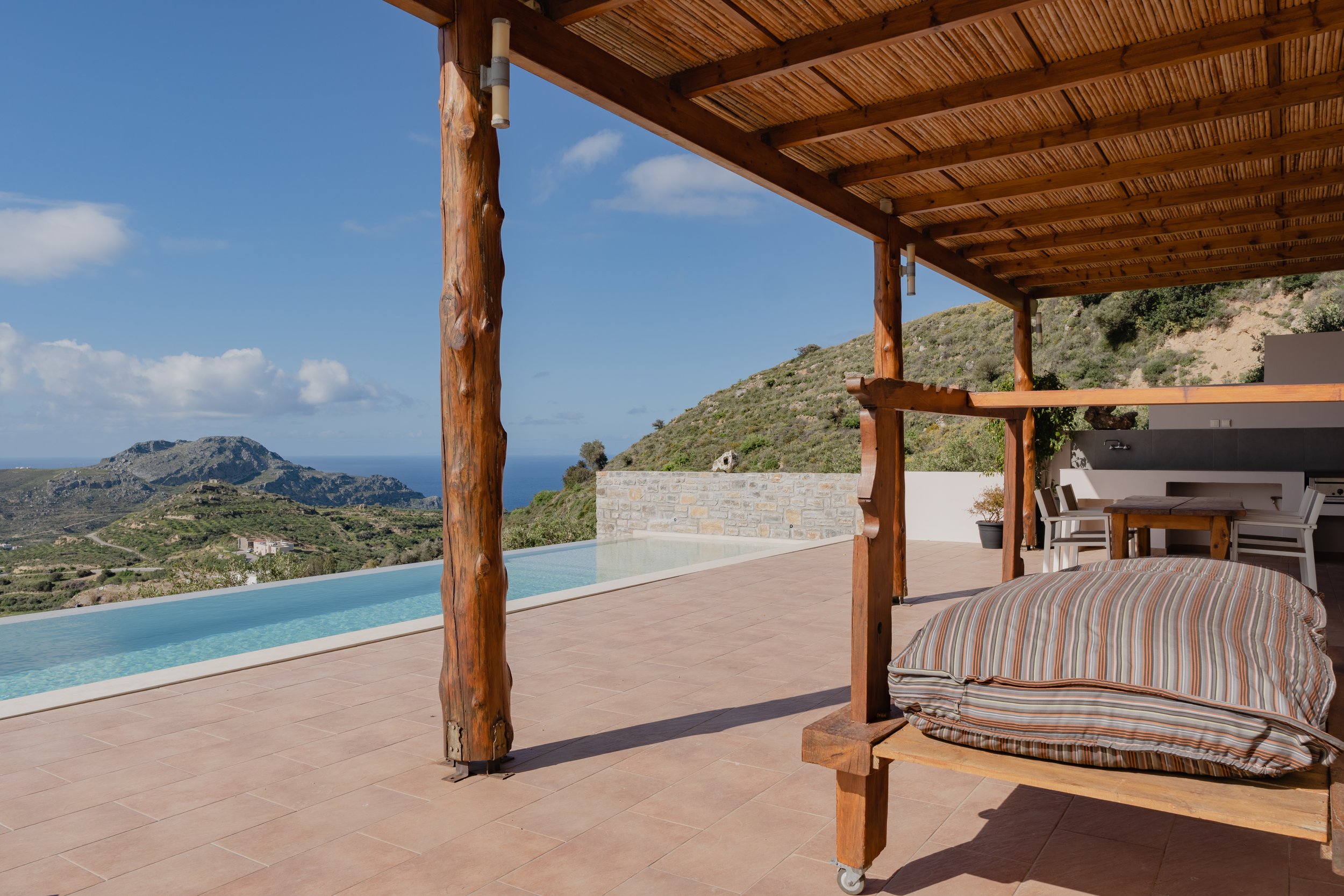 Villa Sunrise | Luxury Villas in Greece | Swimming pool villas in Crete