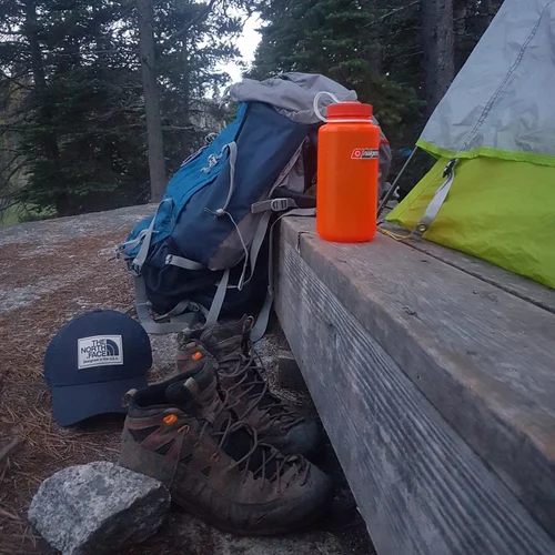 Ultimate Guide To Carrying Water While Backpacking — Ultimate Gear Lists