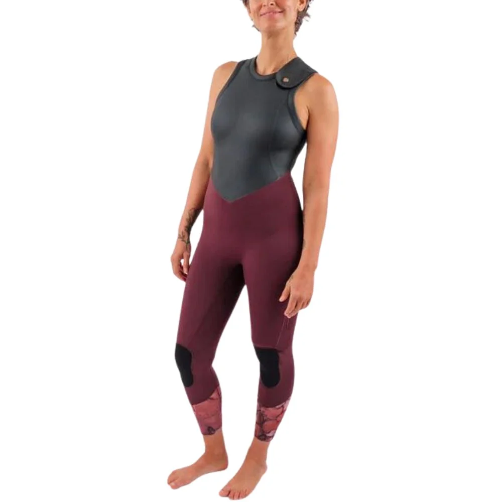 Best Women's Surfing Wetsuits [2024 UPDATE] — Ultimate Gear Lists