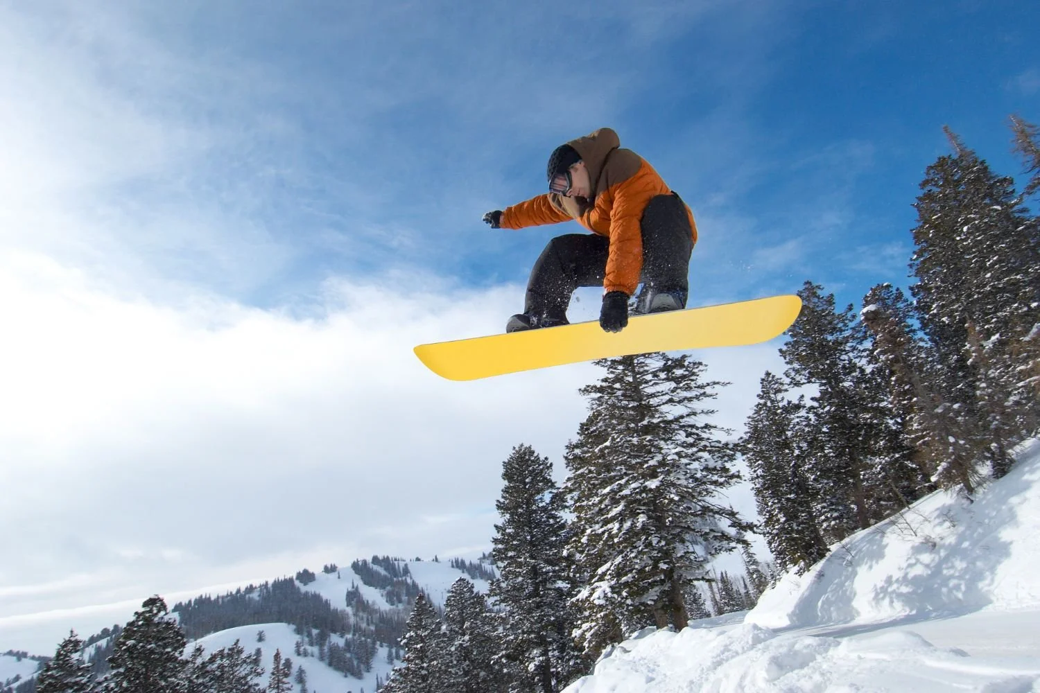 Choosing The Right Snowboard Width — Ultimate Gear Lists