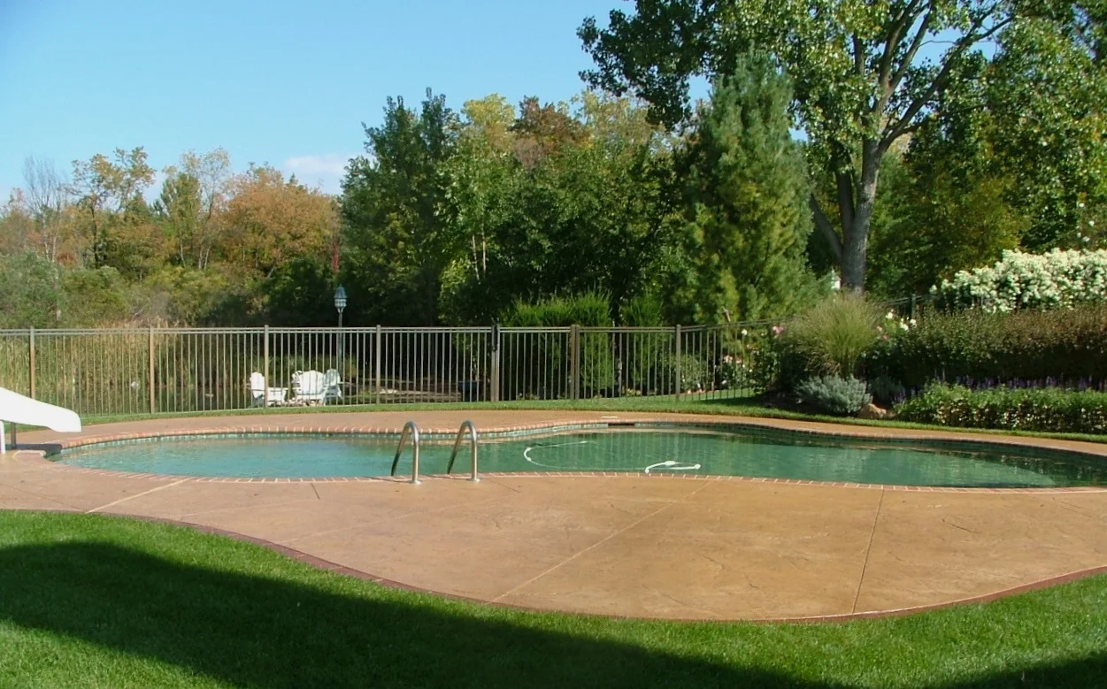 Gunite Pools — Jamaican Pool & Spa