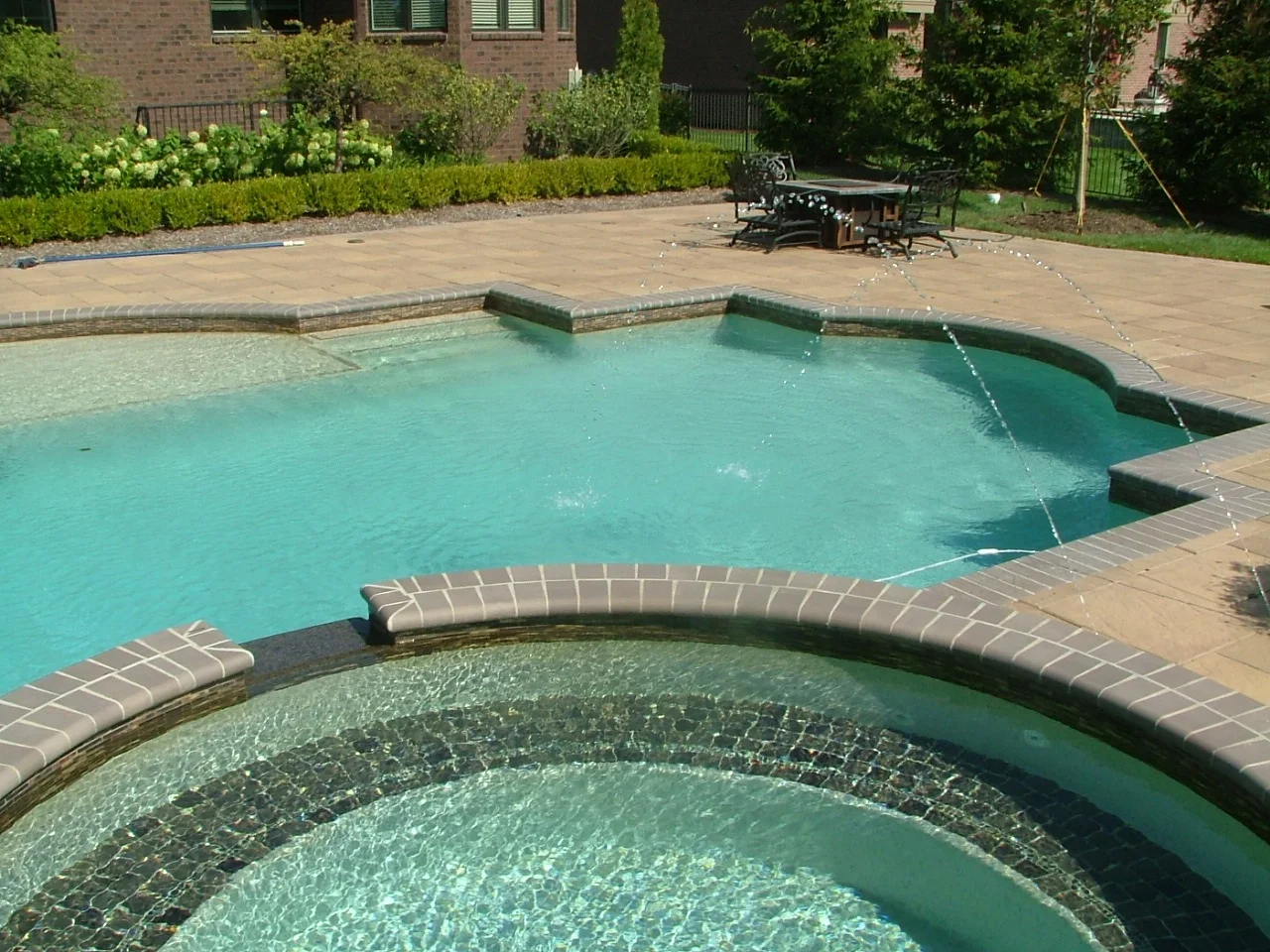 Gunite Pools — Jamaican Pool & Spa