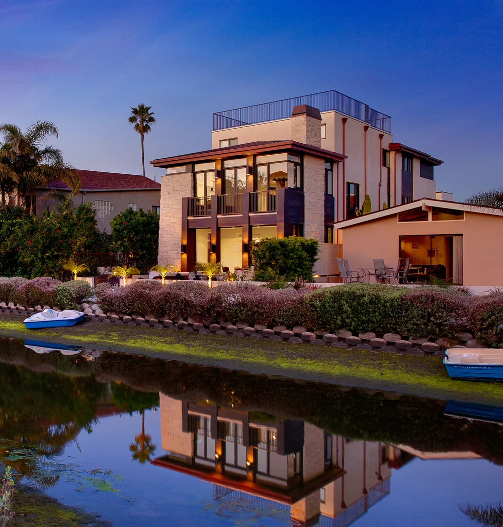 Grand Canal a custom luxury home built in Venice Beach — Silicon Bay