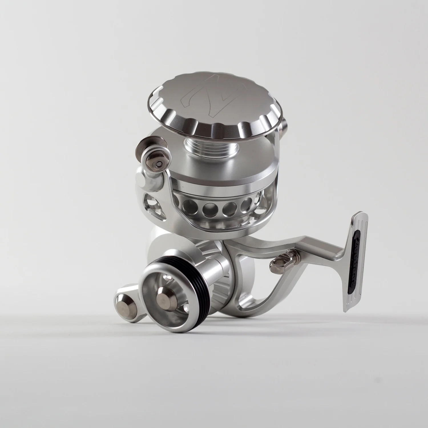Fishing reels designed to perform, and built to last.