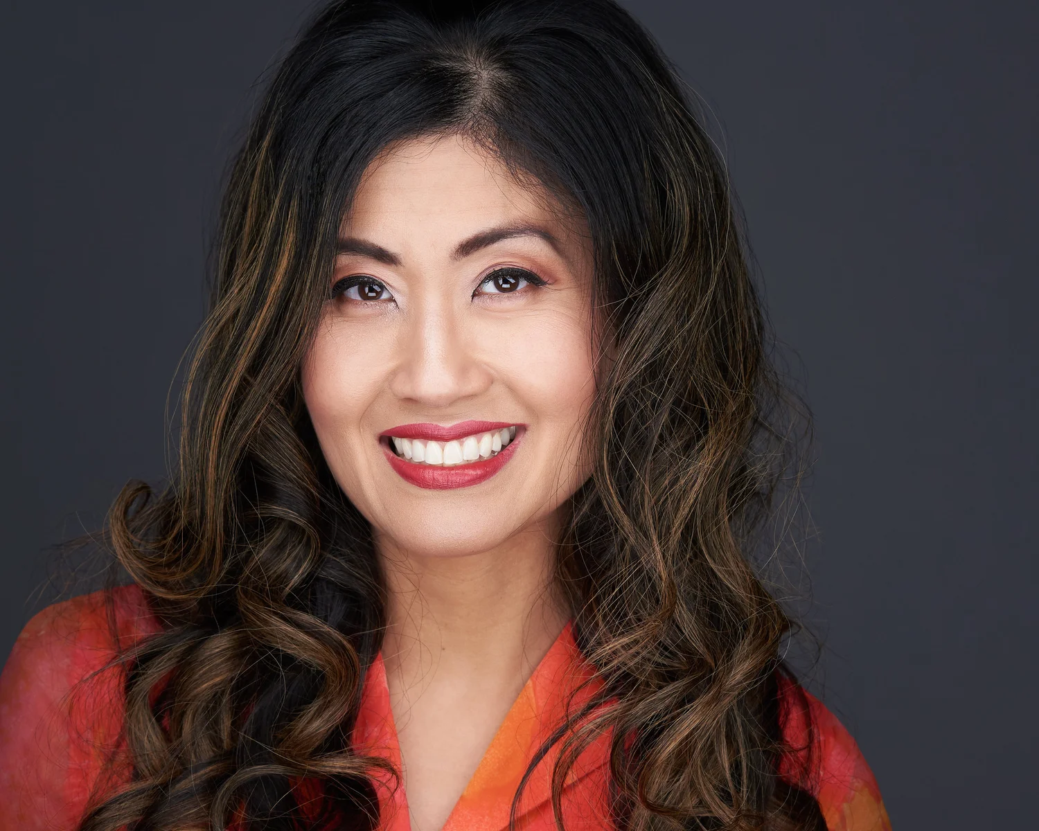 Professional Headshot Photographer | In-Studio Headshot Services ...