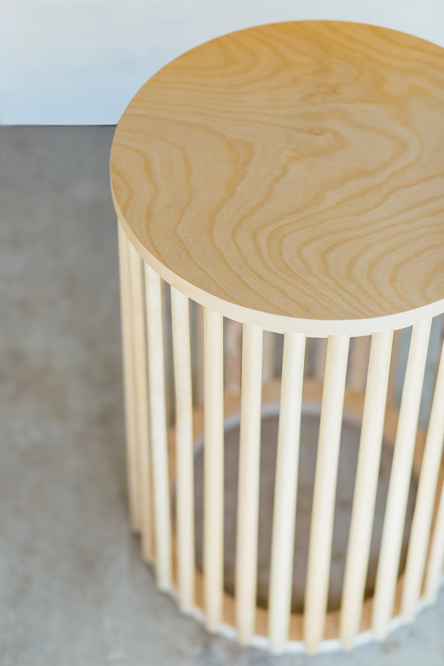 Slatted Side Table Plan — MAKER GRAY