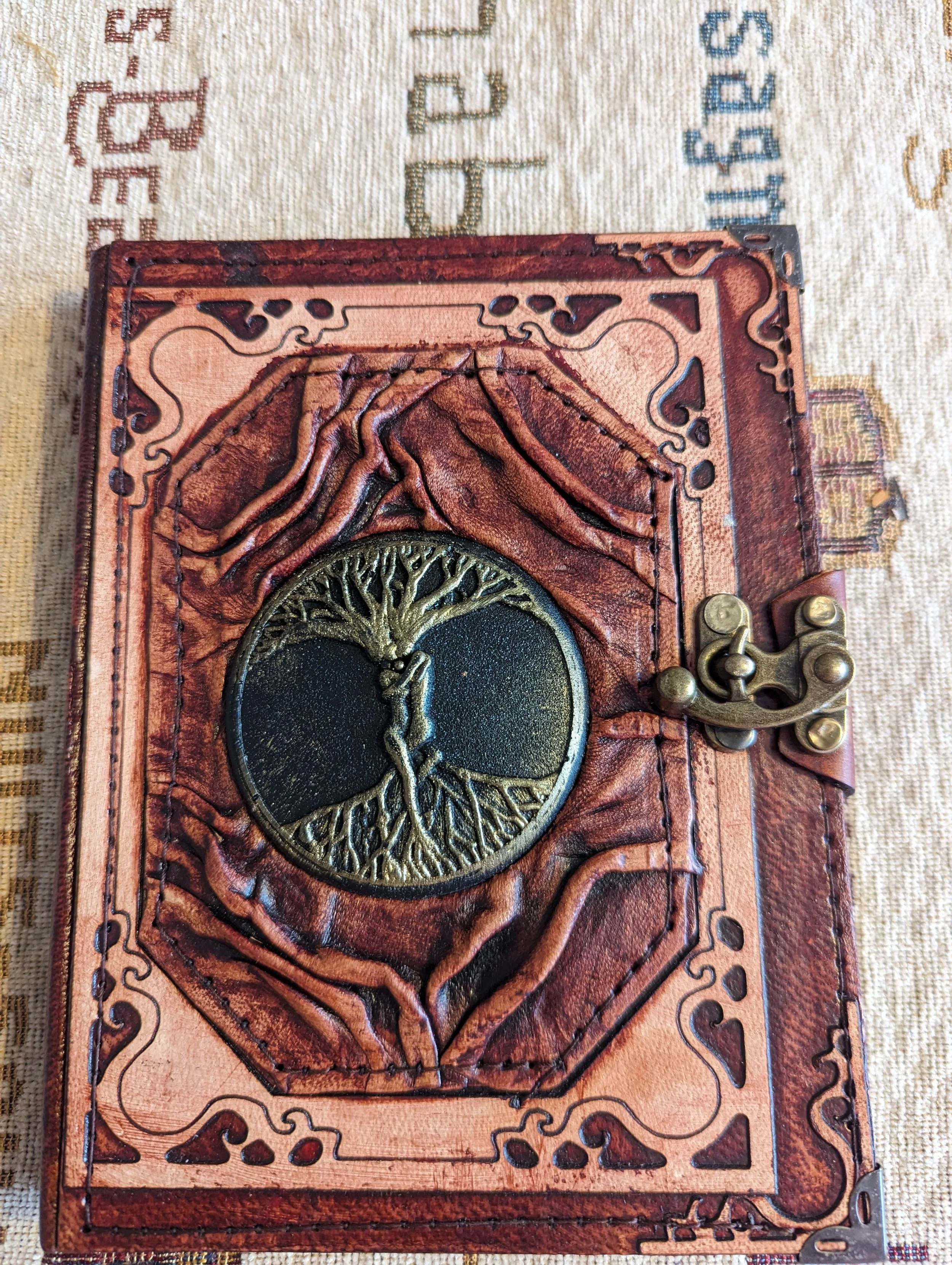 Book of Shadows/Grimoires — The Wiccan Lady