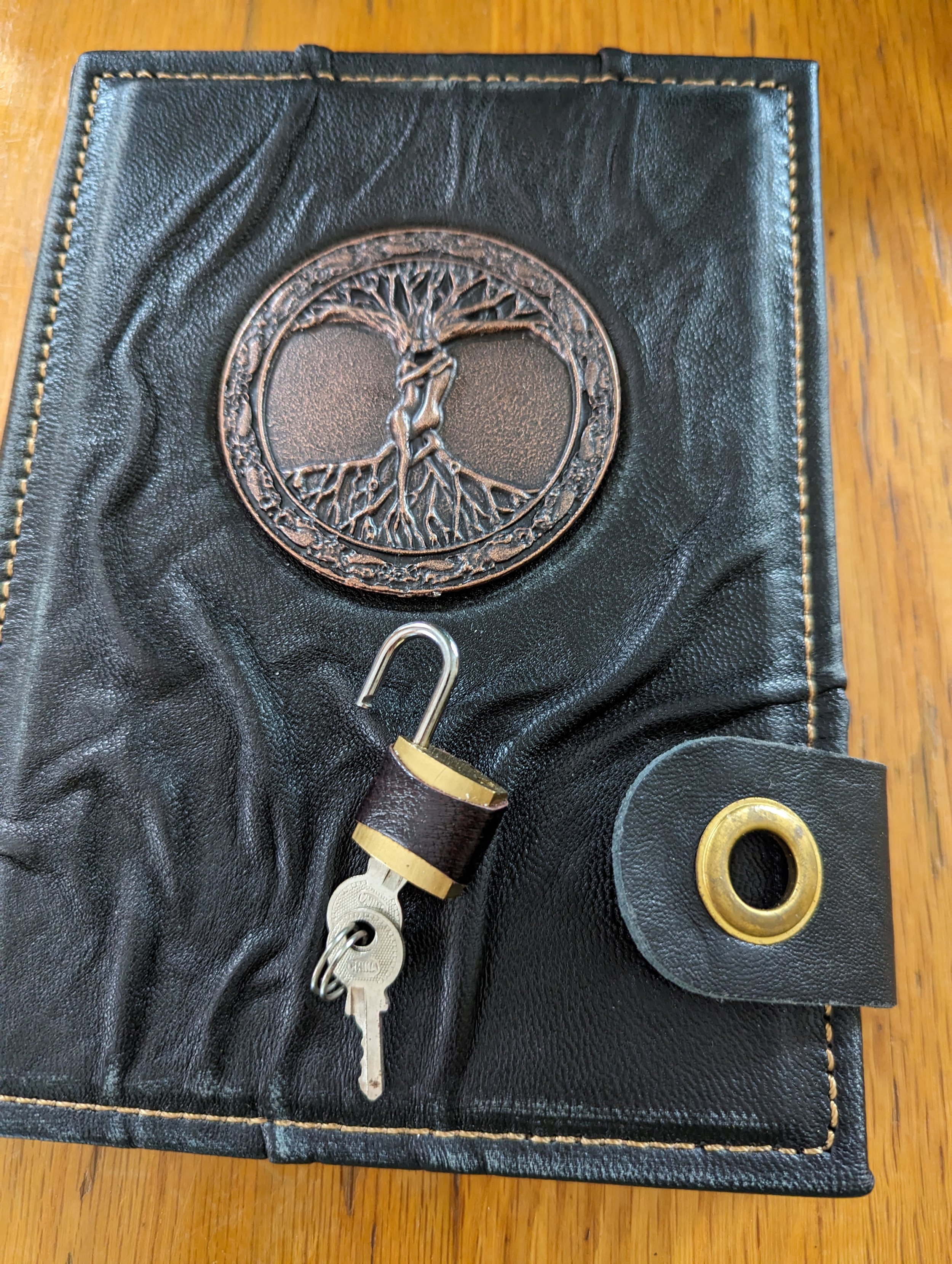 Book of Shadows/Grimoires — The Wiccan Lady