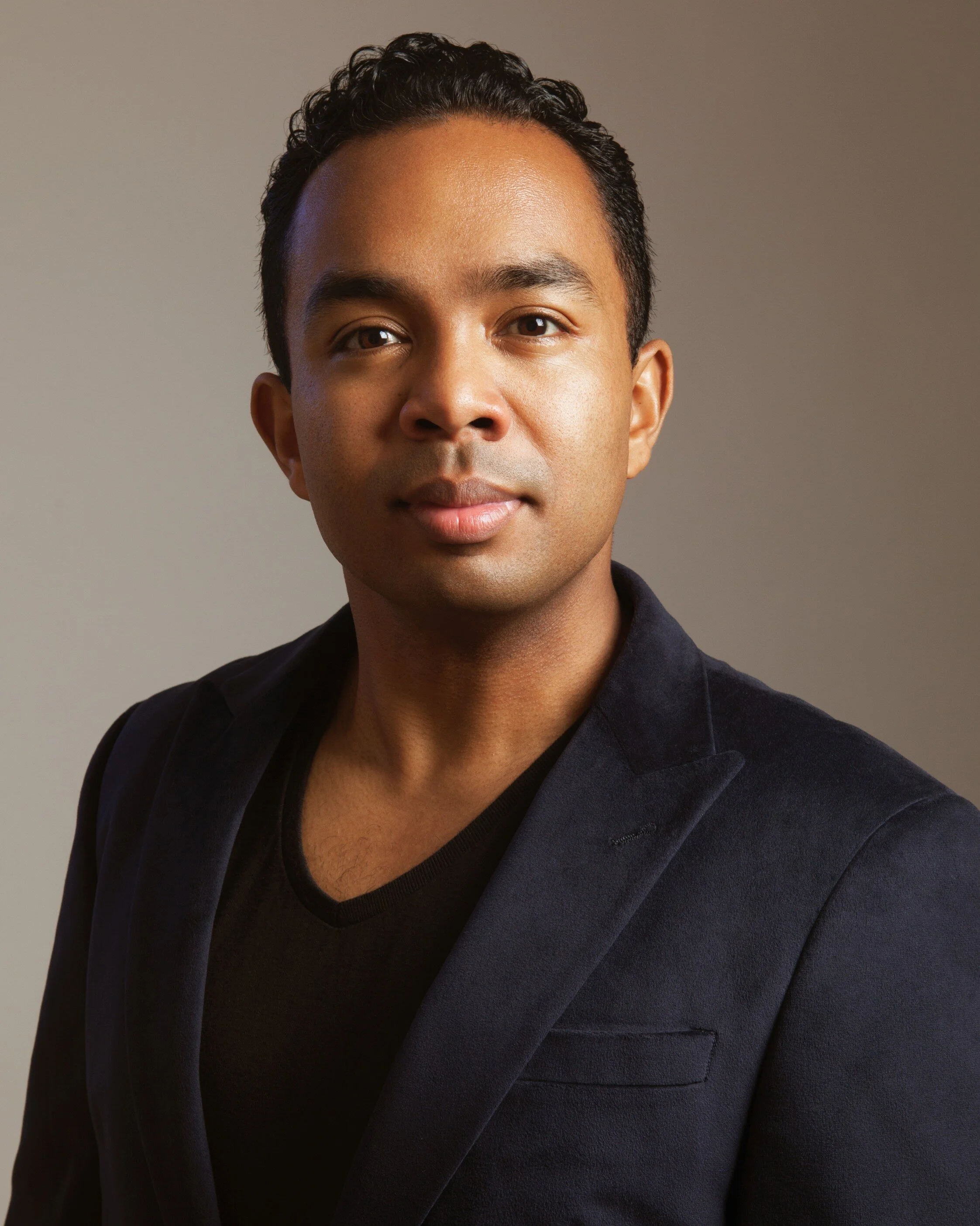 Portraits & Headshots — Martin Bakari, Tenor