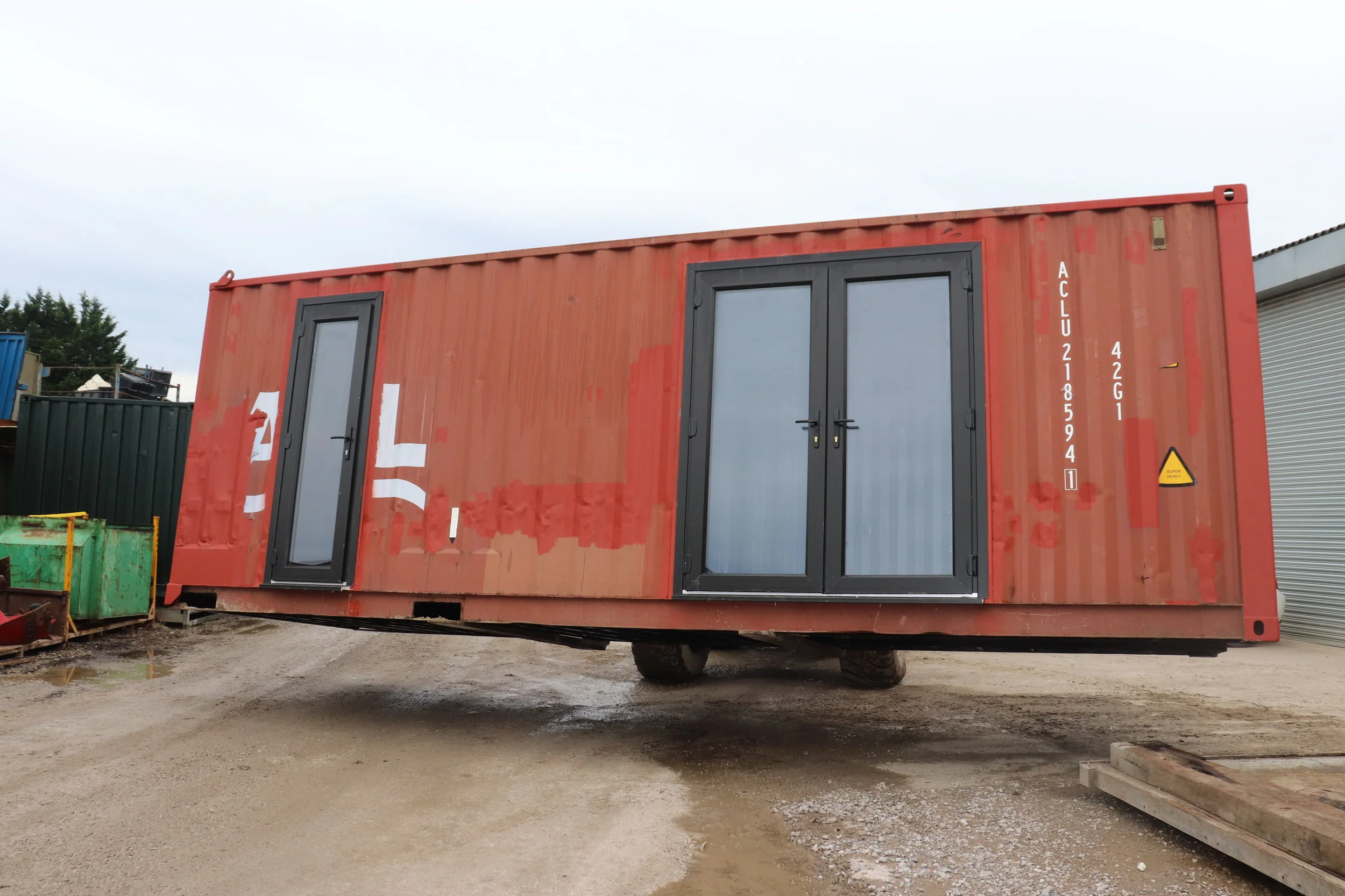 24'X8' BESPOKE CONTAINER CONVERSION- GARDEN ROOM - CLAD IT YOURSELF — I ...