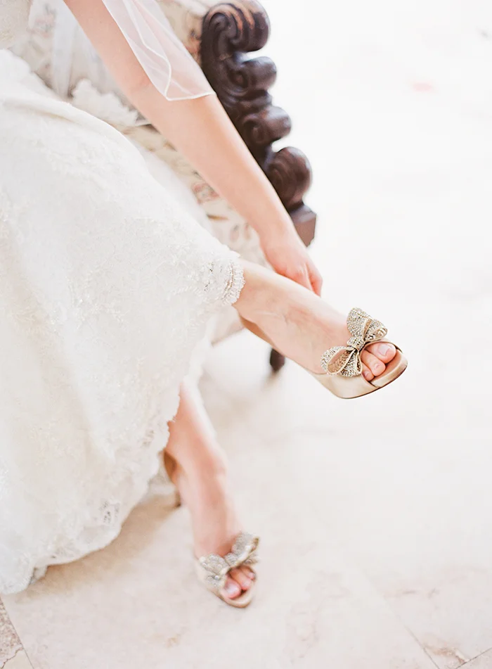 Michelle March - Luxury Wedding Photography and Cinematography