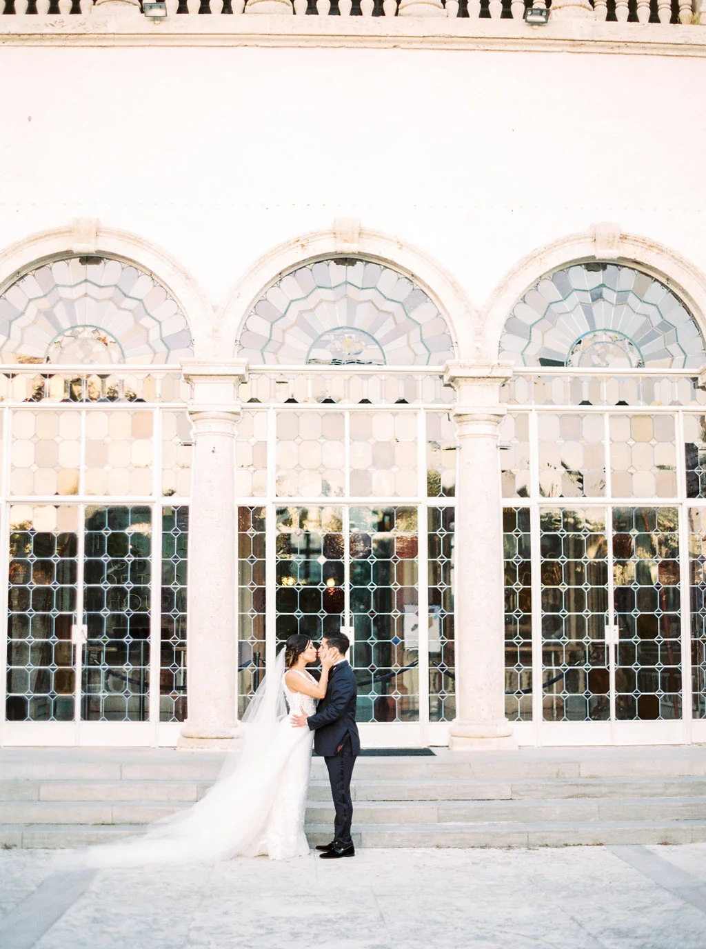 Michelle March - Luxury Wedding Photography and Cinematography