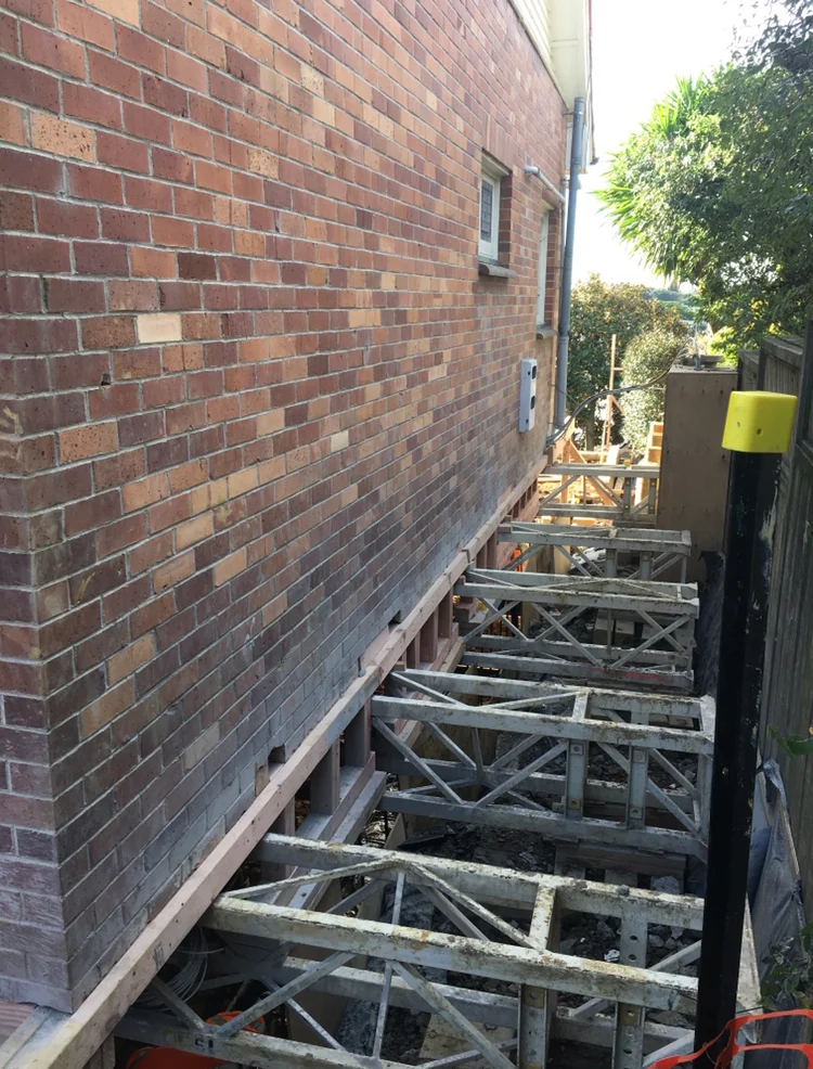 Auckland House Lifting
