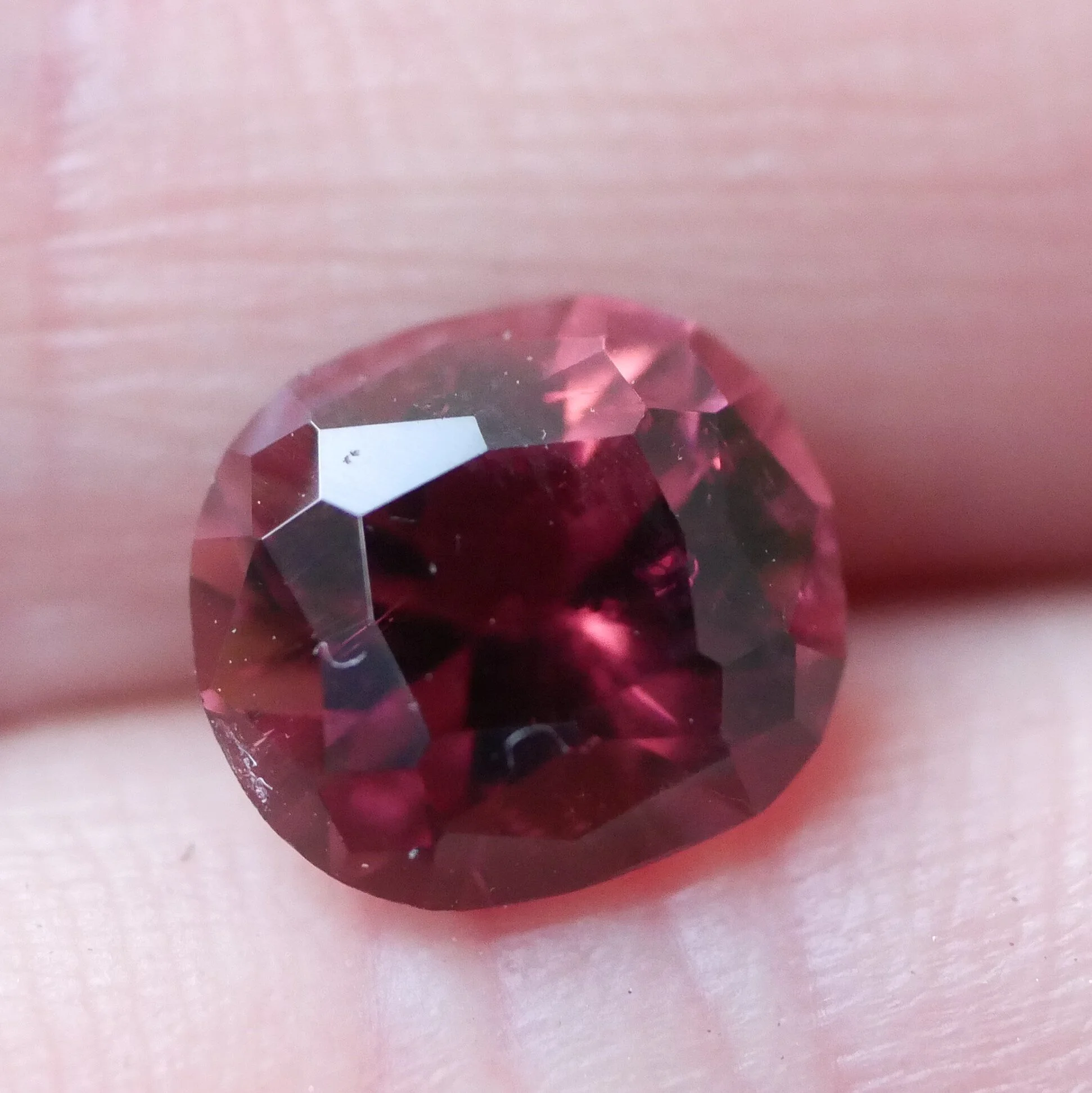 Faceted and cabochon gemstones — Edward Fleming Jewellery