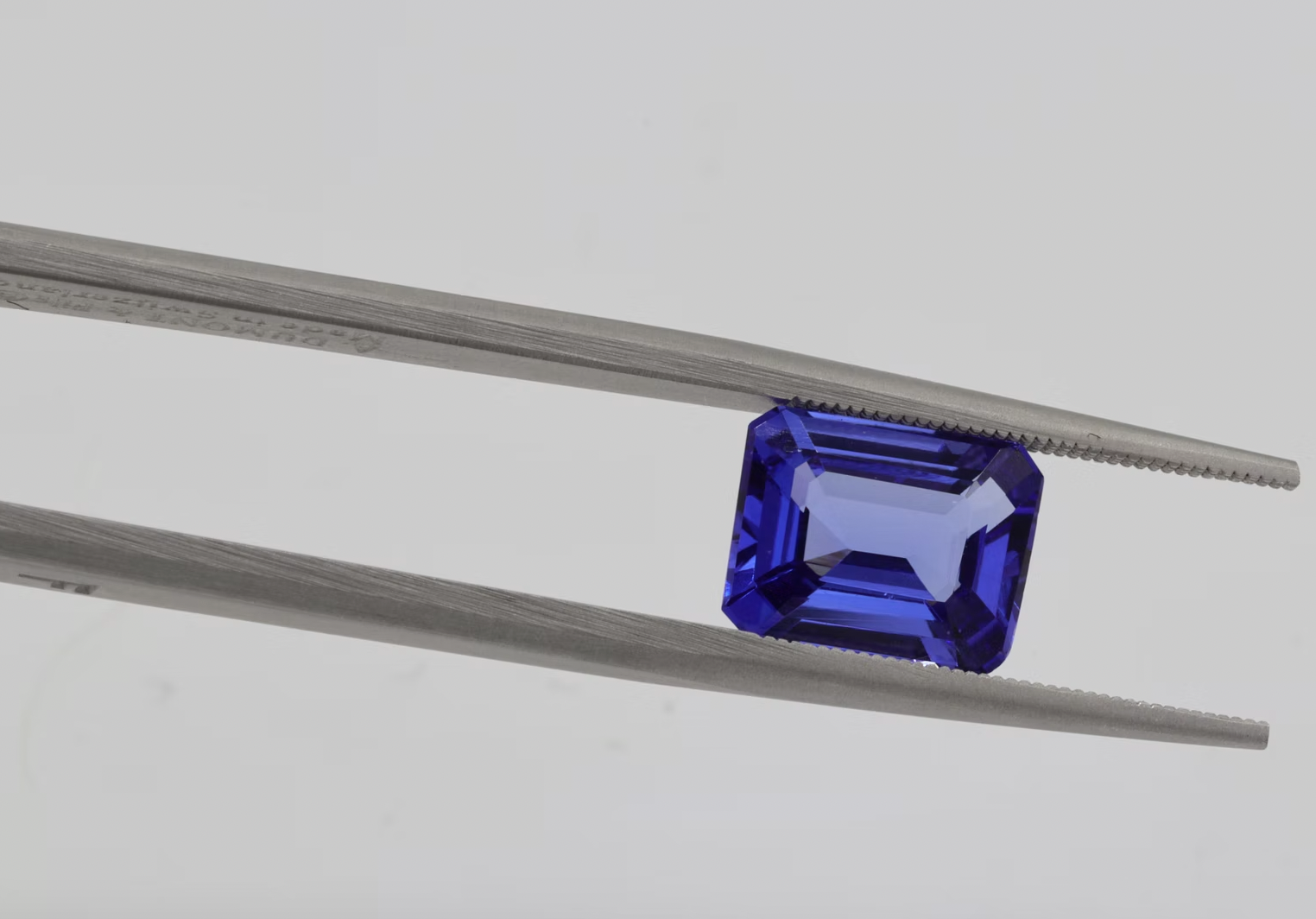 How Much Do Sapphires Cost? — Edward Fleming Jewellery