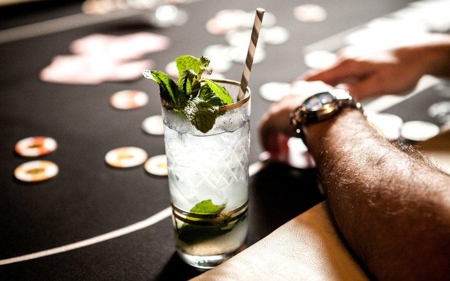 Most Popular Casino Drinks and Themed Cocktails in 2025 — The Three ...