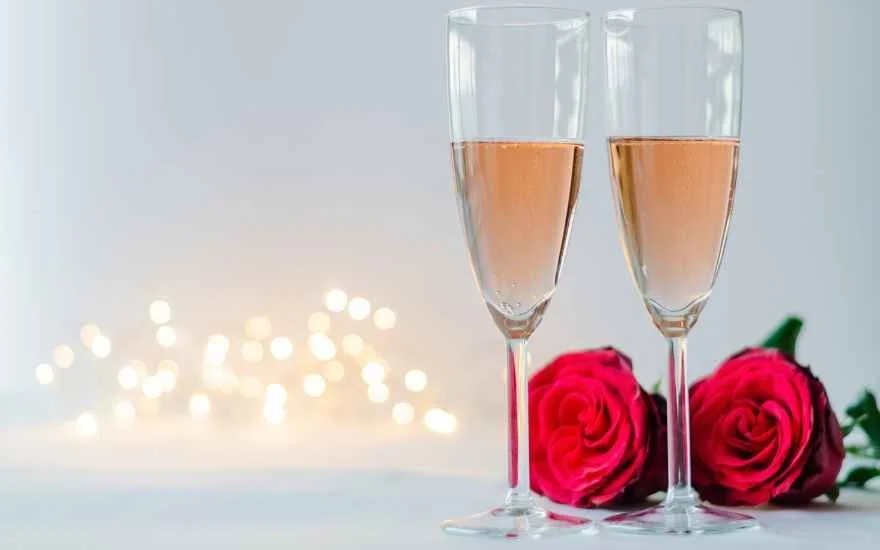 Top Sparkling Rosé Under £15 — The Three Drinkers