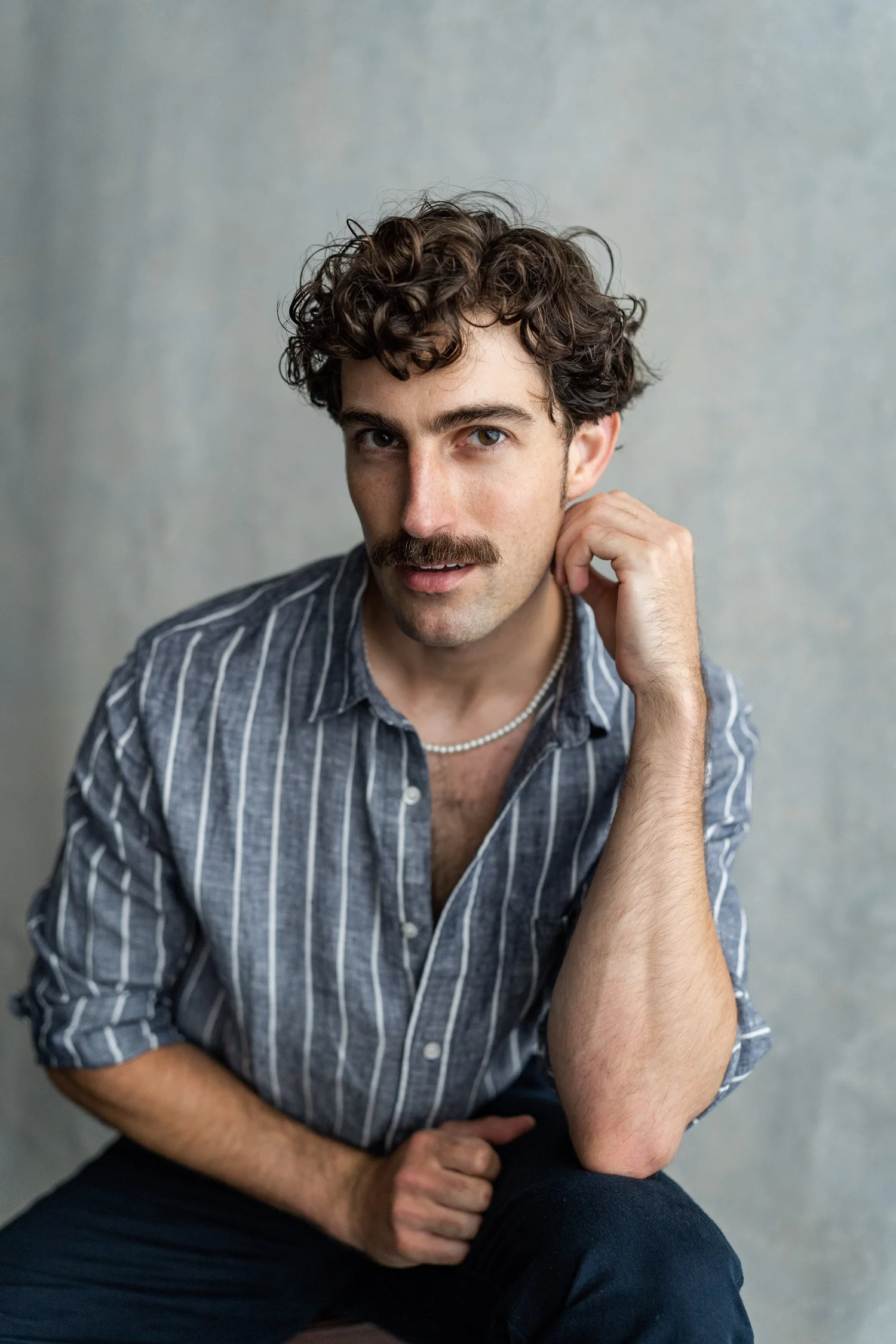Bio — Sam Sedgman