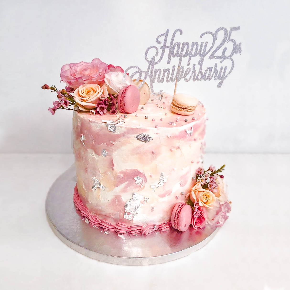 Custom Cakes — T2 Custom Desserts & Catering