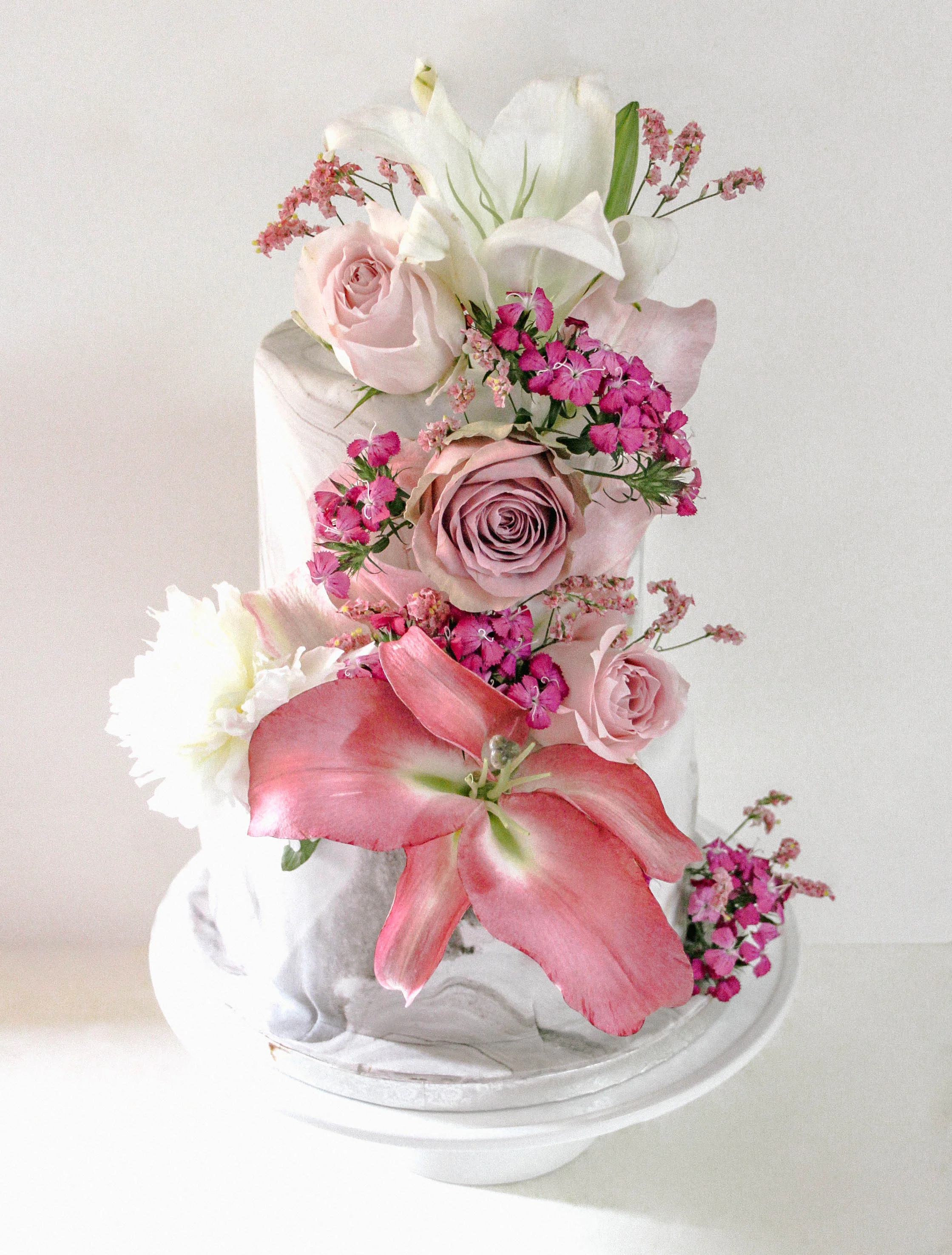 Custom Cakes — T2 Custom Desserts & Catering