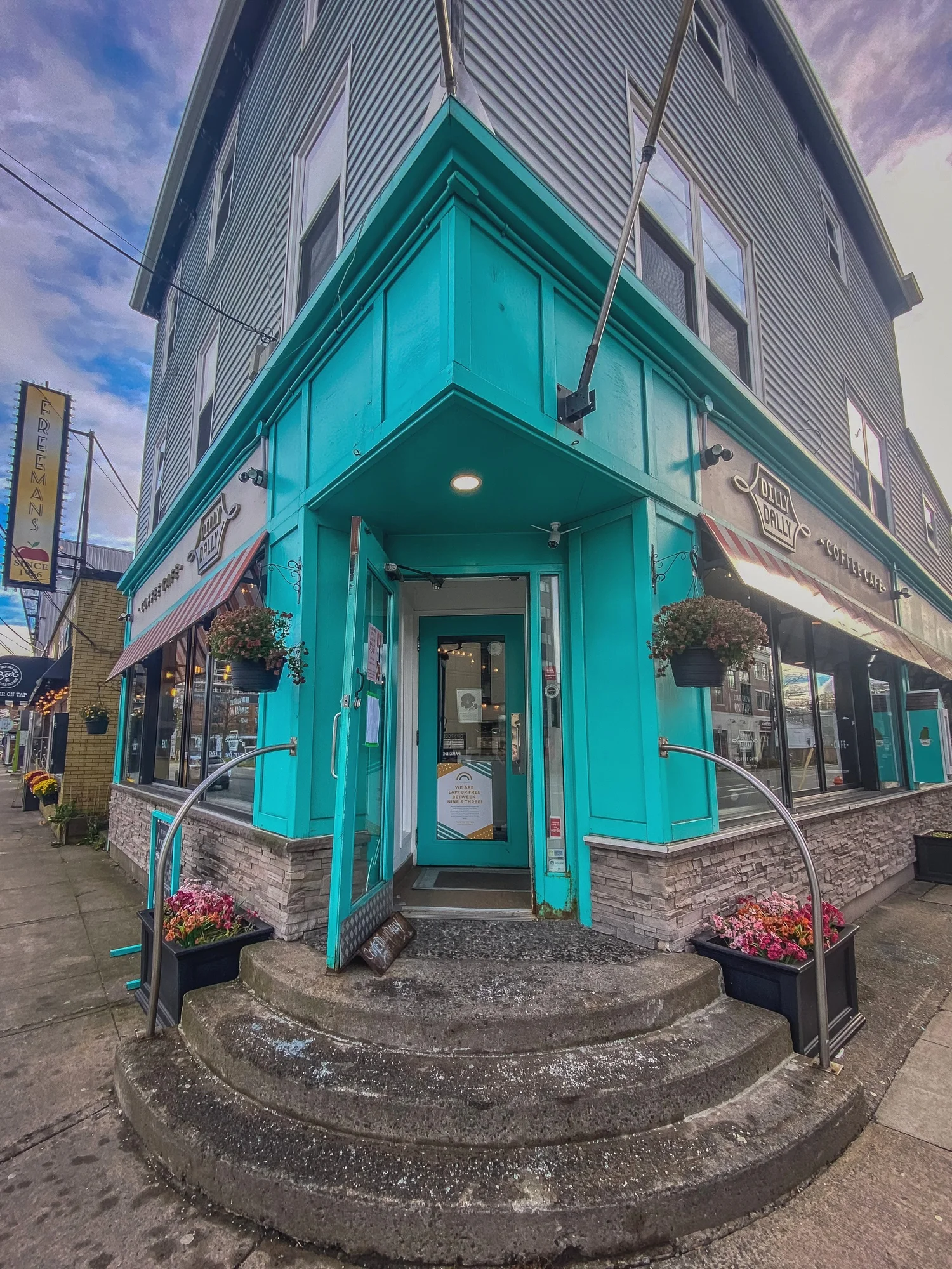 Halifax Urban Foodie Tour — MARITIMES MAVEN