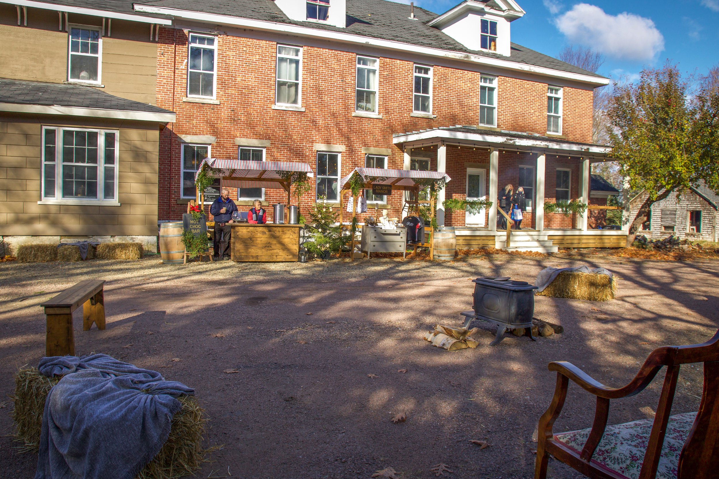 Christmas at the Manor — MARITIMES MAVEN