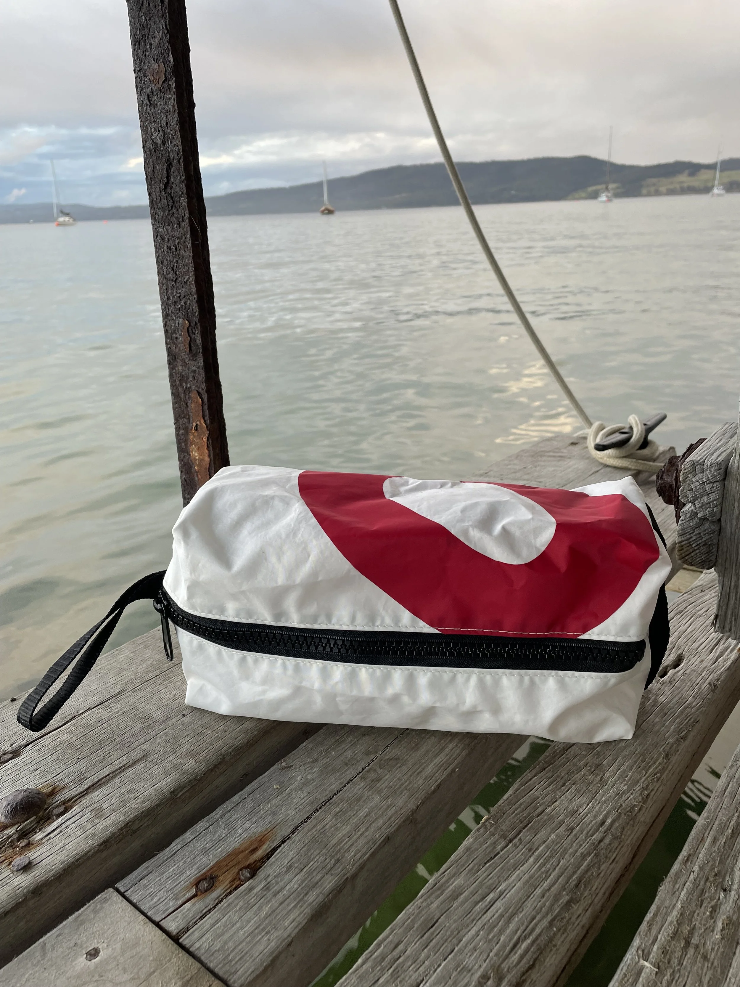 Sou'Wester Utility Bag — Recolab