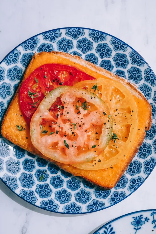 Heirloom Tomato Toast — My Moonstone Kitchen